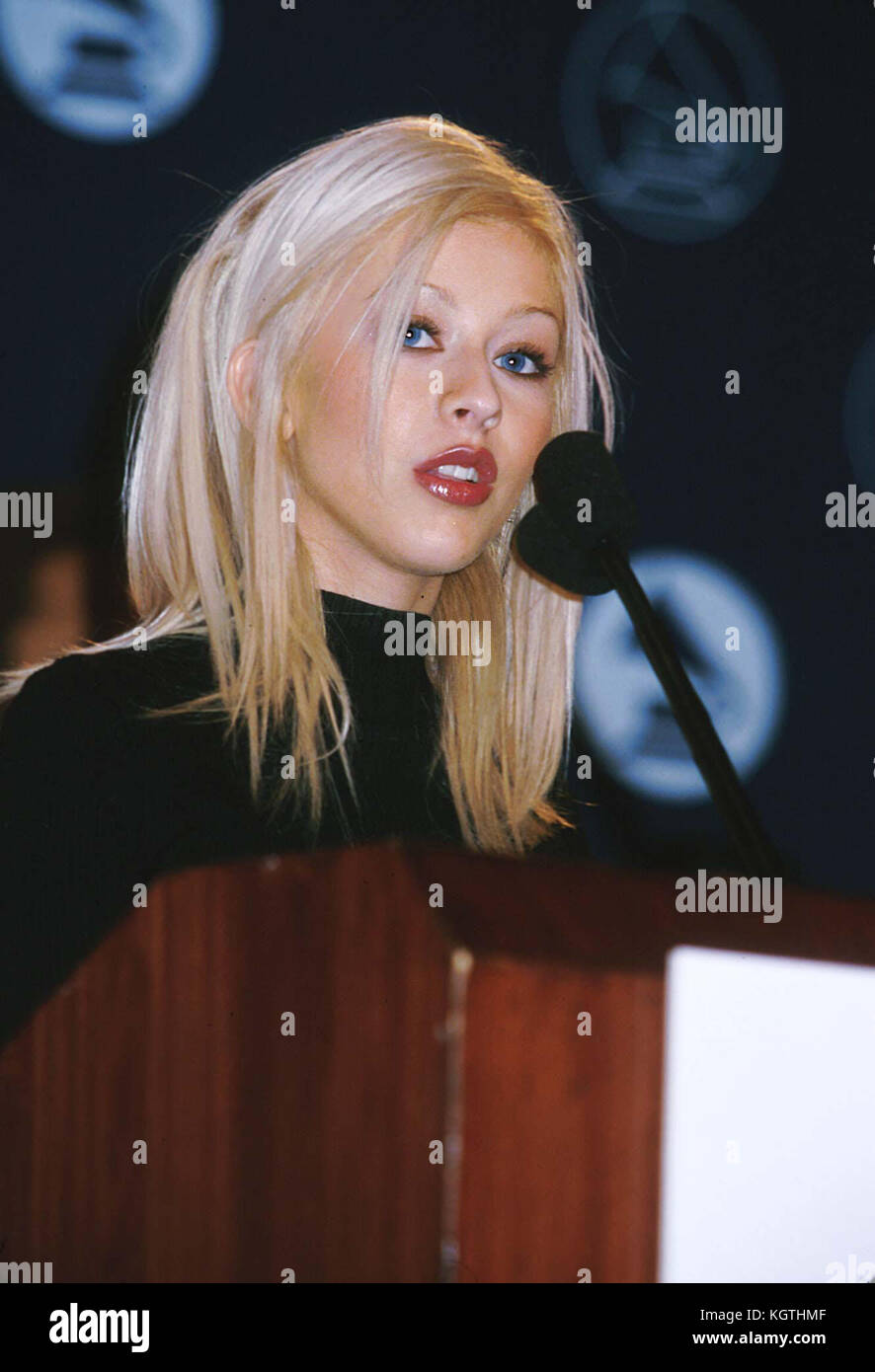 Christina Aguilera - = People, , Headshot, , Premiere, Awards show ...