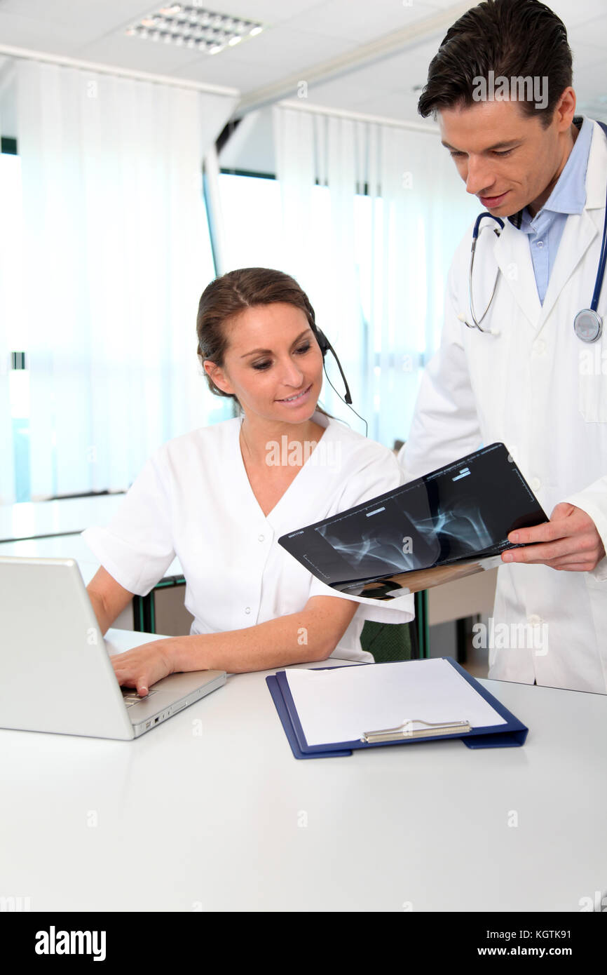 Medical secretary hi-res stock photography and images - Alamy