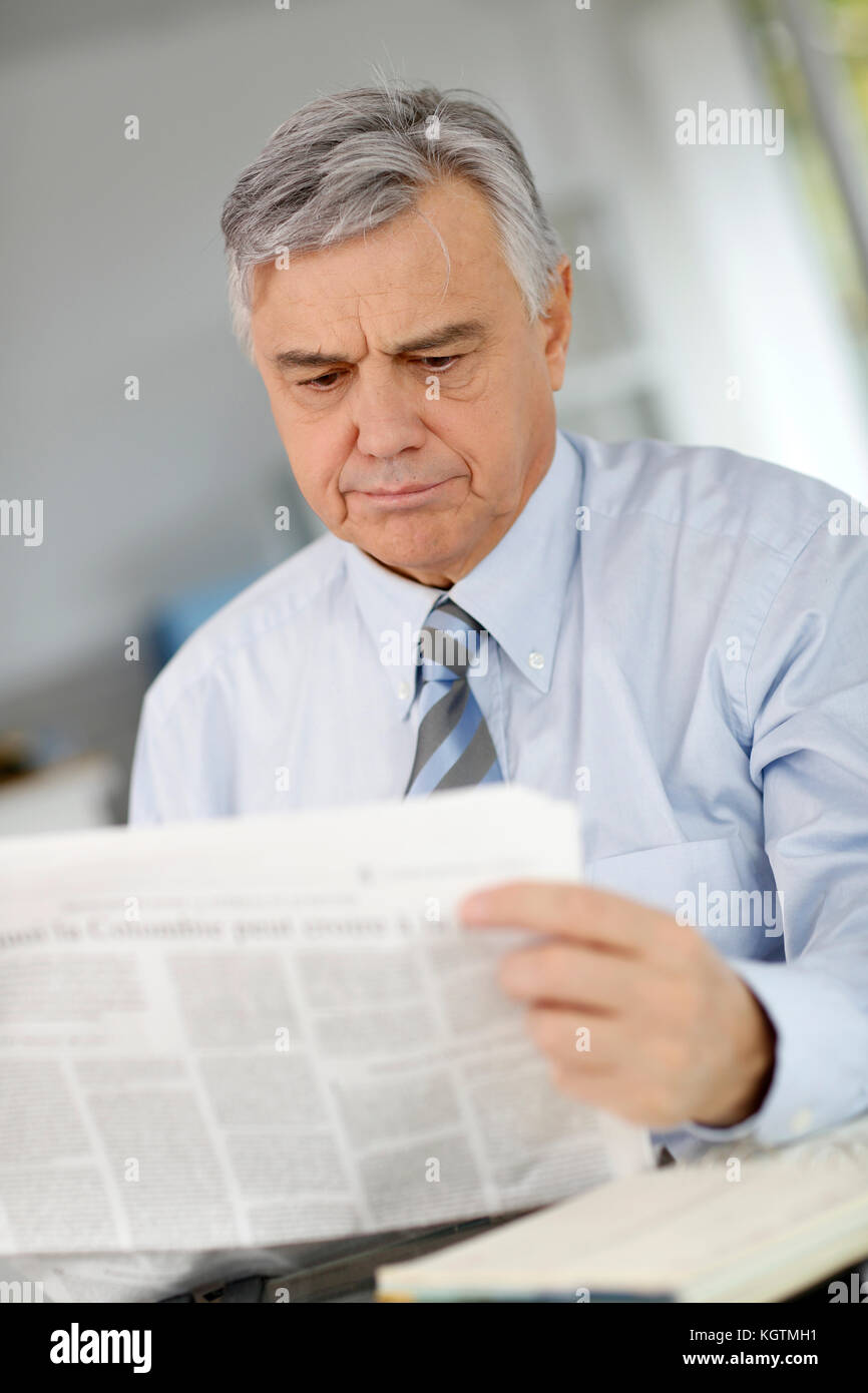 Newspaper office 50s hi-res stock photography and images - Alamy