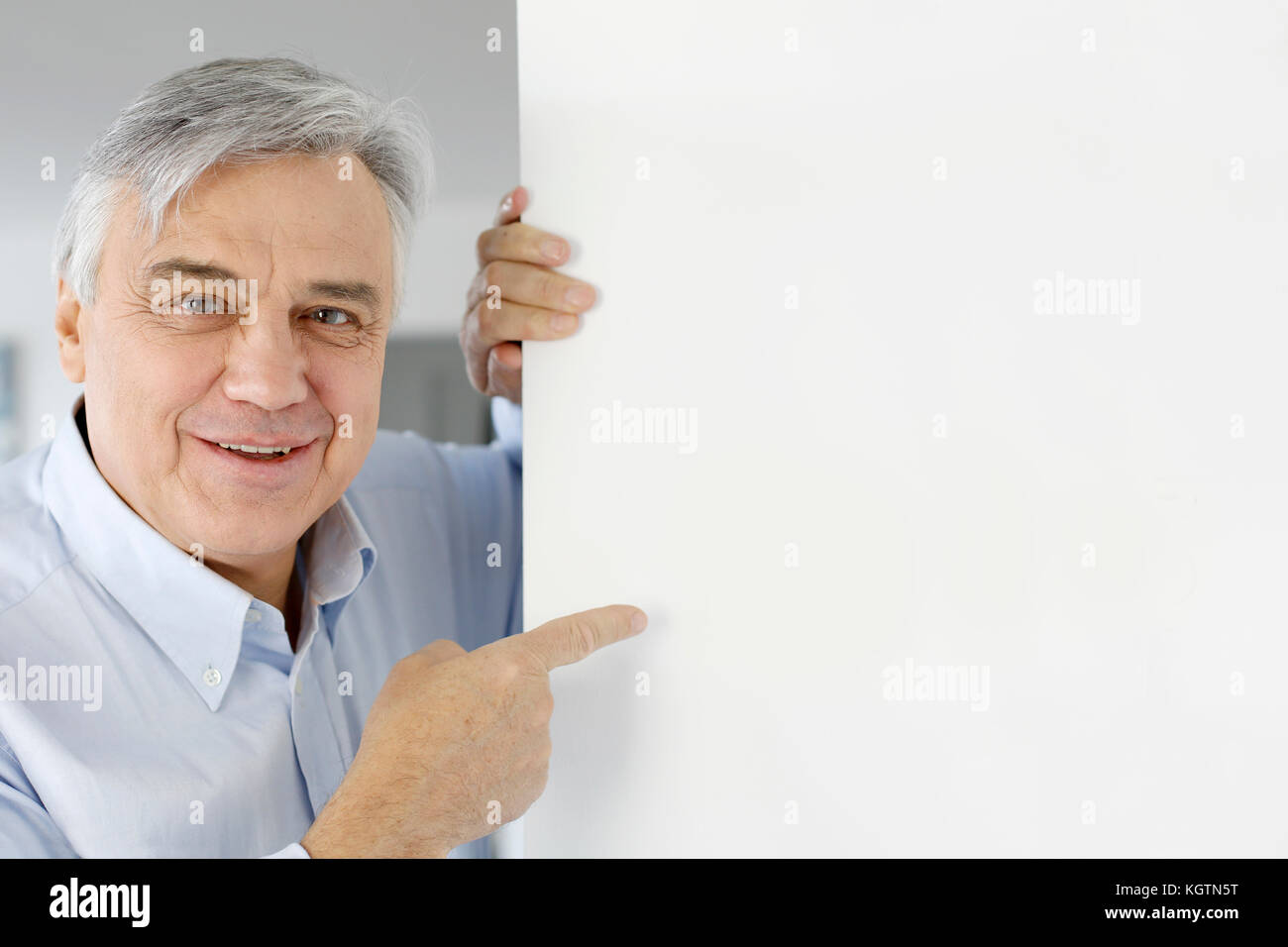 Pointing to board hi-res stock photography and images - Alamy