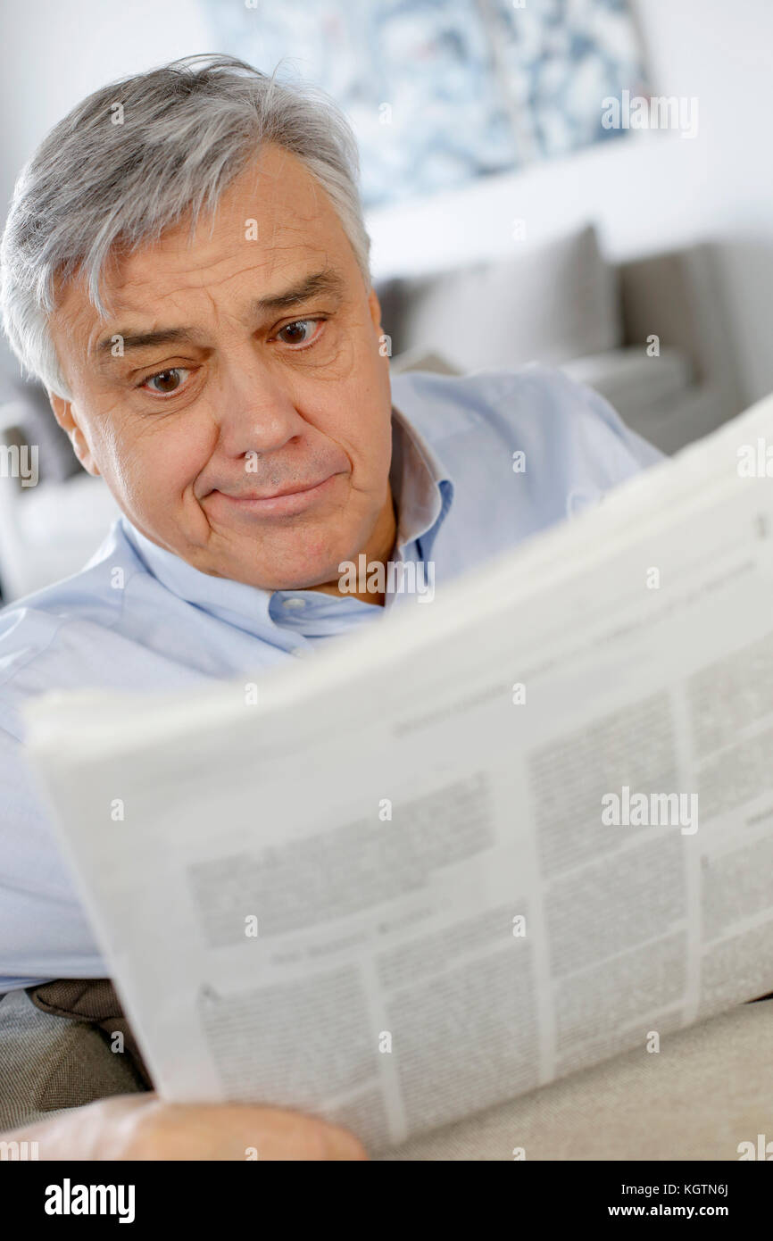 Puzzled look hi-res stock photography and images - Alamy