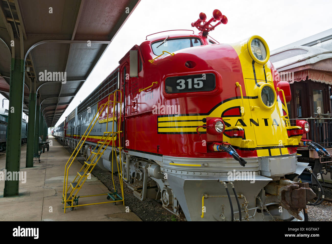 Texas, Galveston Railroad Museum, Santa Fe Super Chief Warbonnet ...