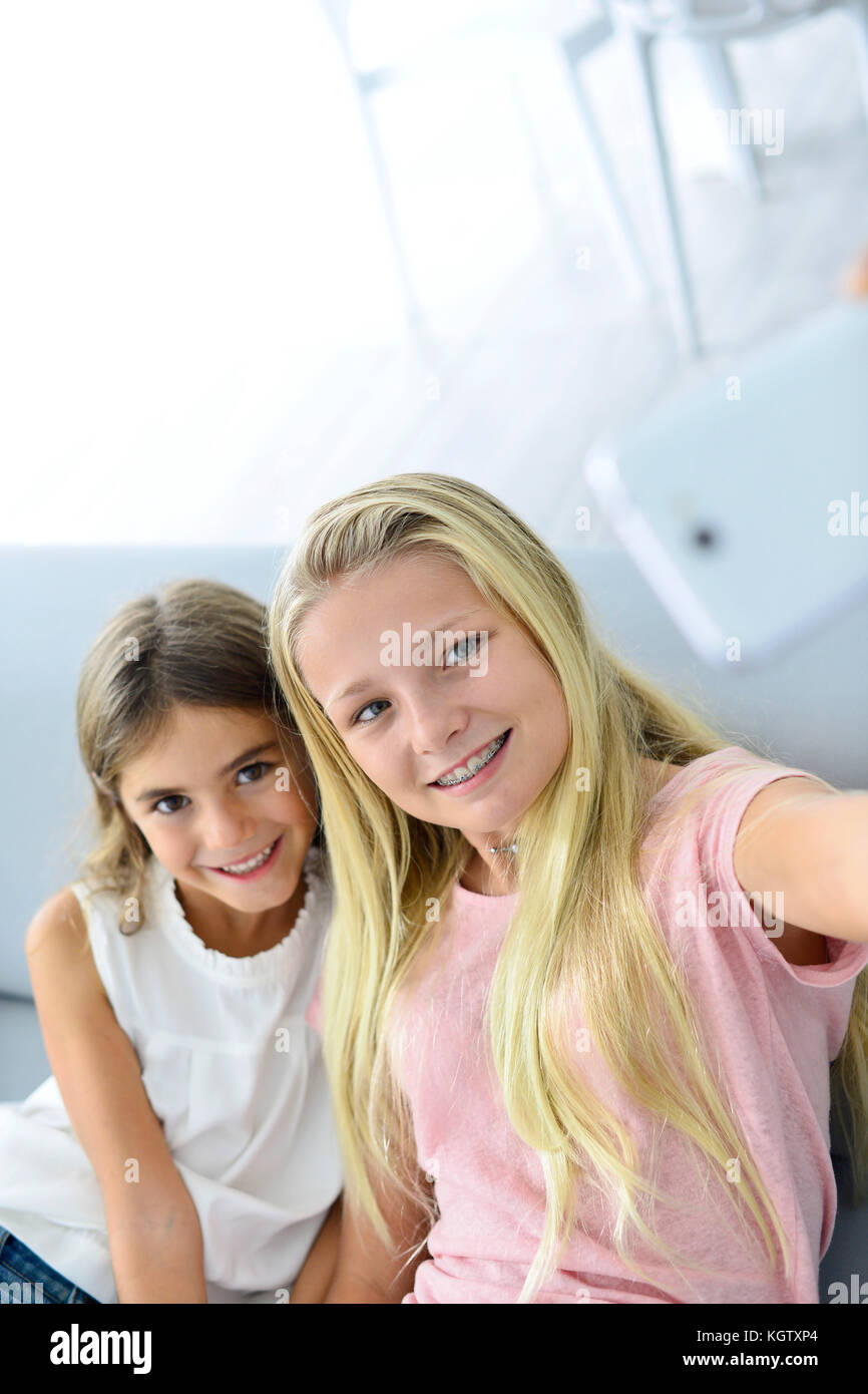 Girls are girlfriends hi-res stock photography and images - Alamy