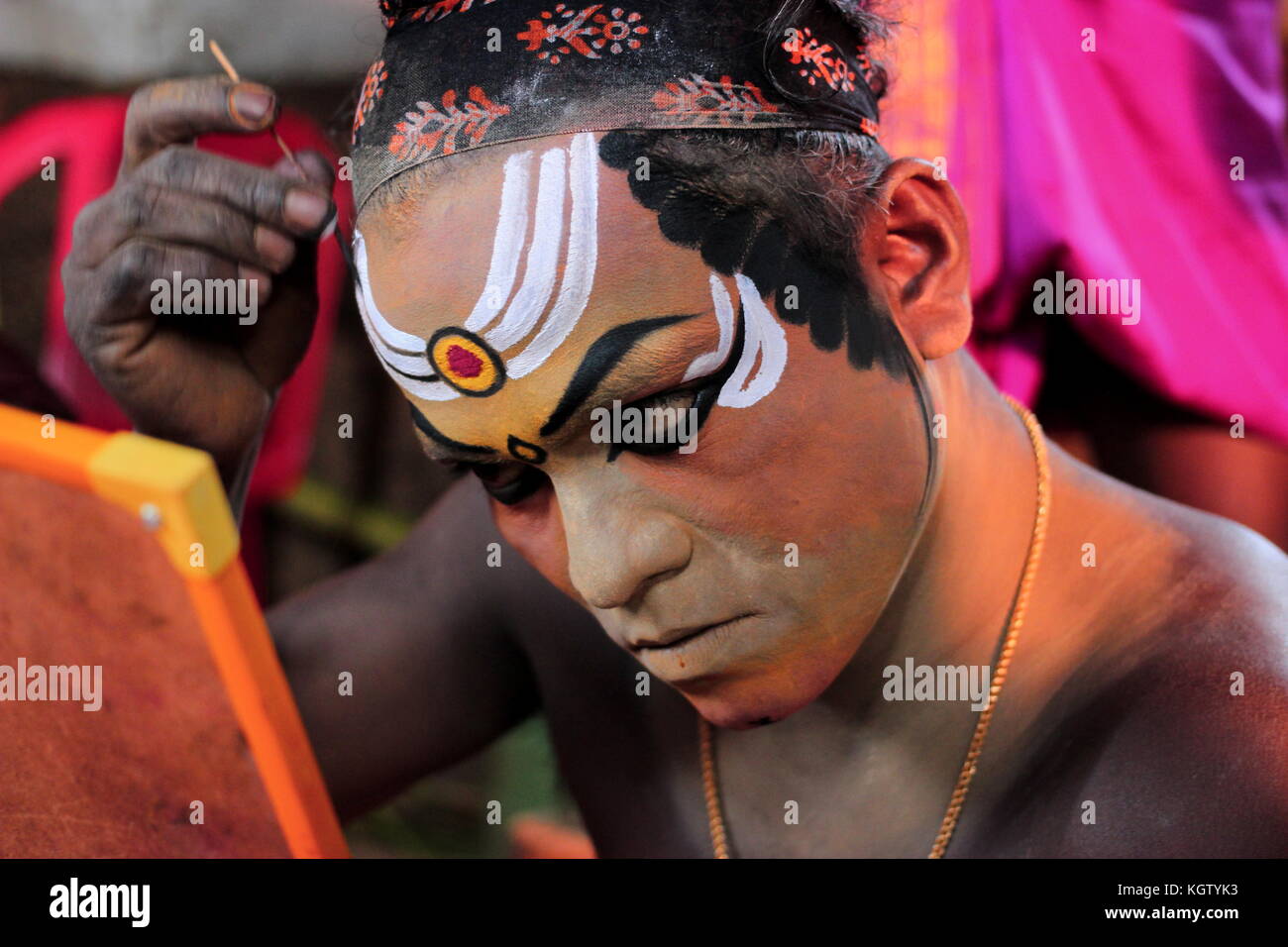 Buta kola hi-res stock photography and images - Alamy