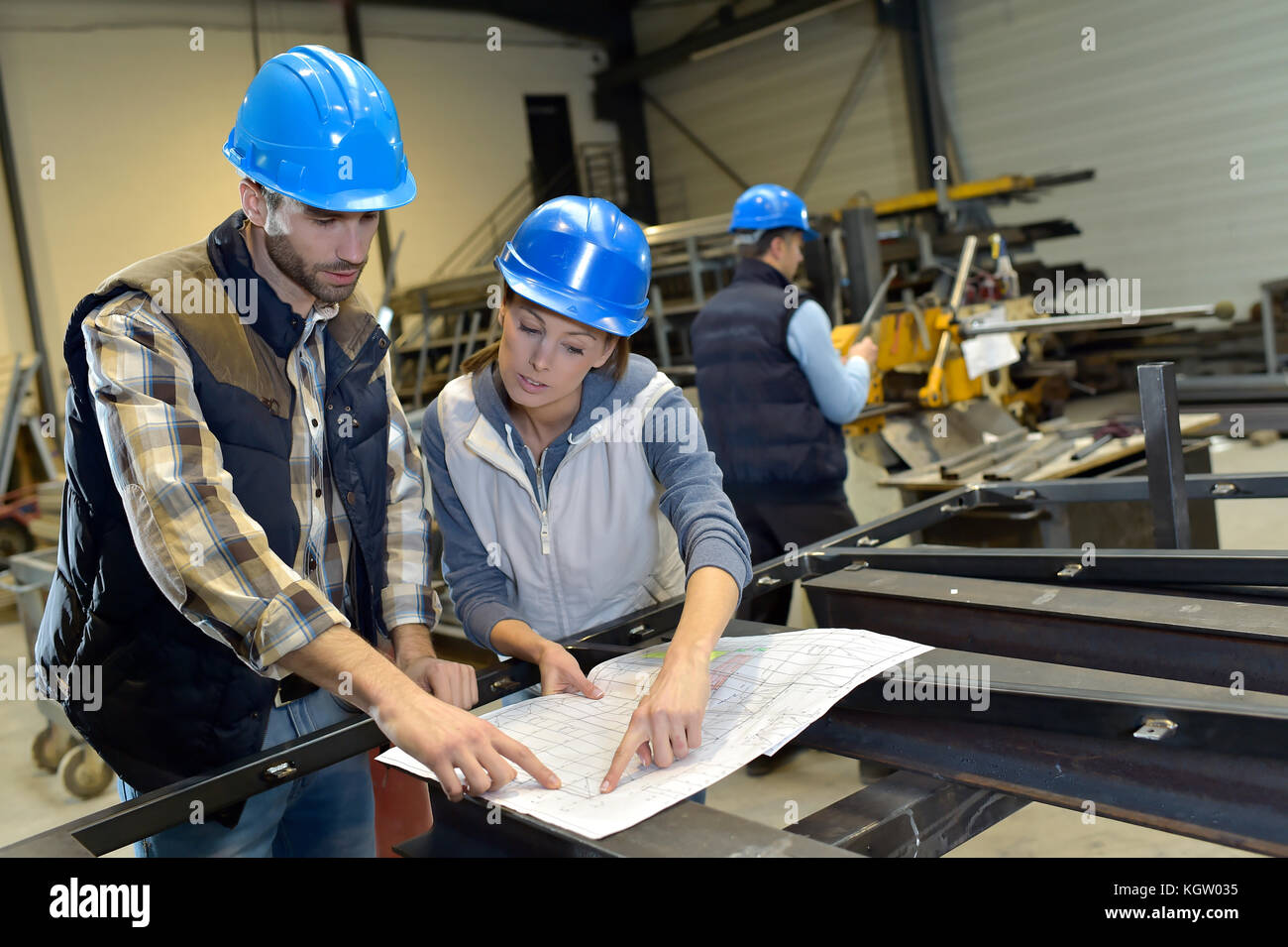 Supplier team hi-res stock photography and images - Alamy