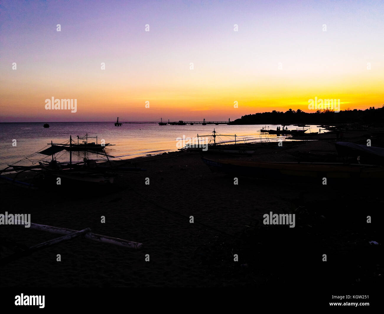 Sunset silhouettes hi-res stock photography and images - Alamy