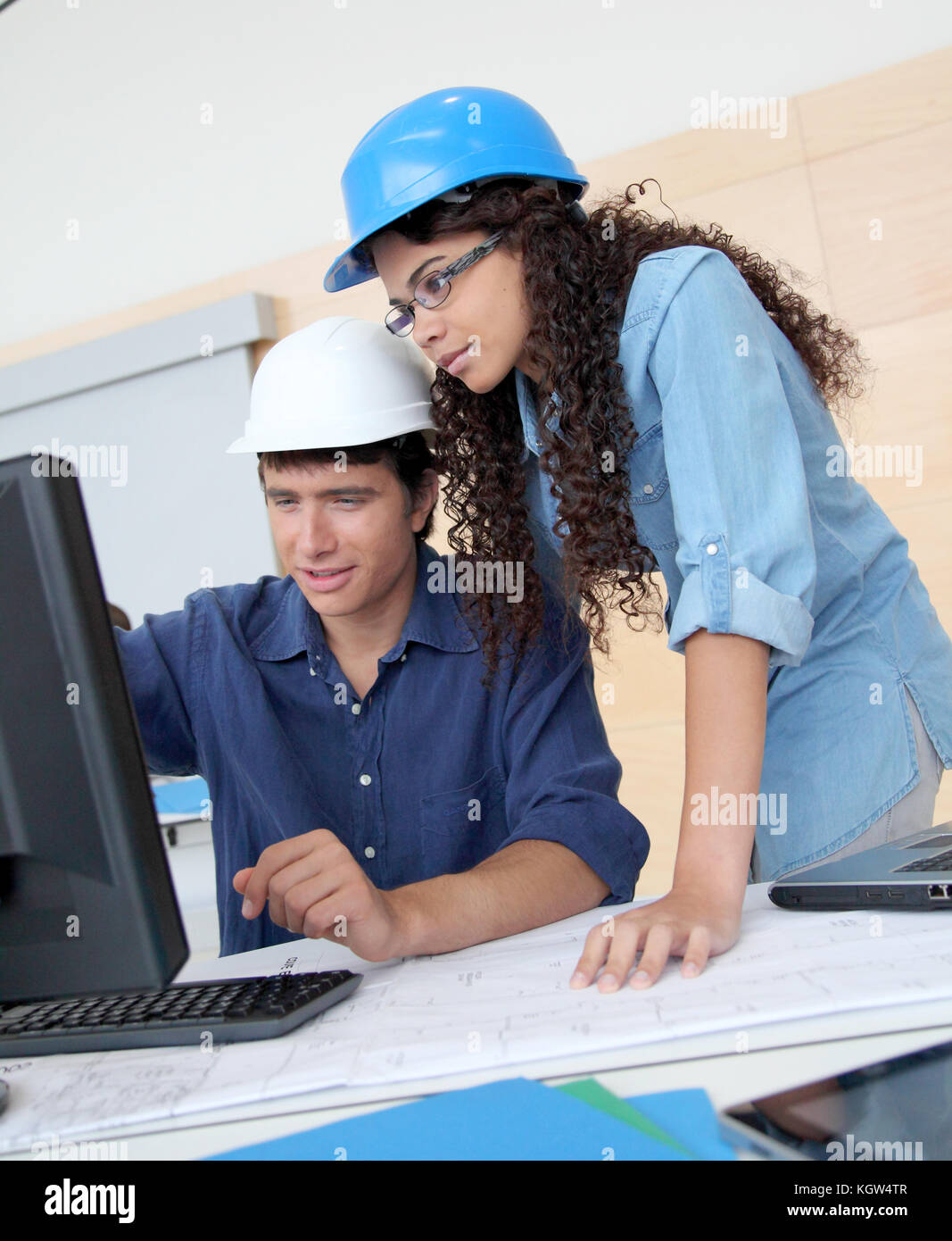 Students engineers working on project Stock Photo - Alamy