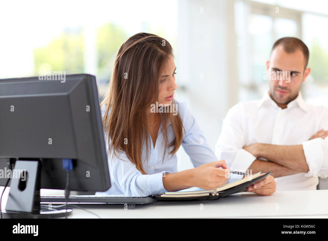Office workers arguing on project Stock Photo - Alamy