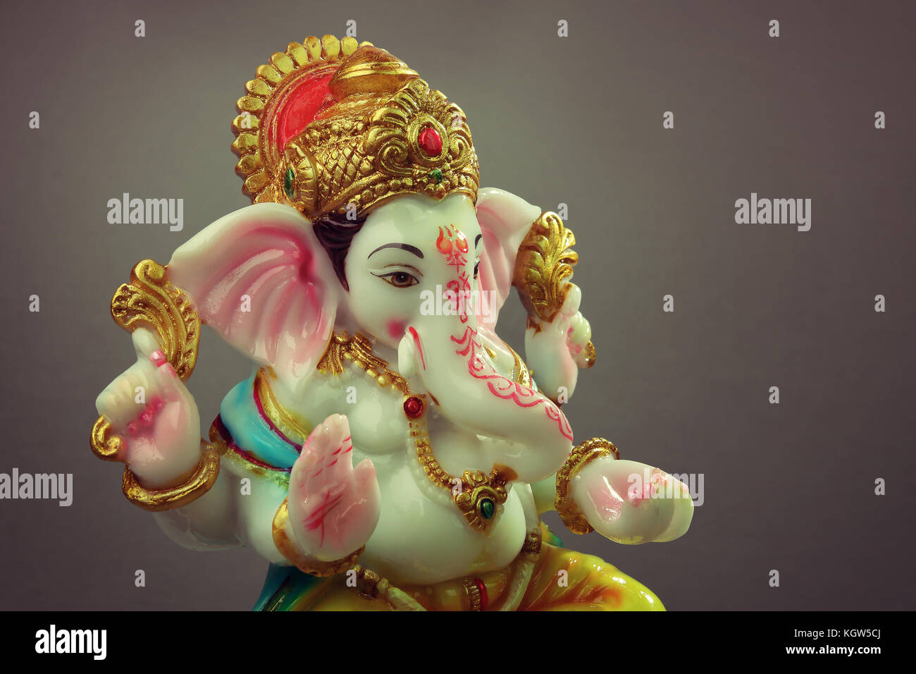 Hindu God Ganesha Statue Stock Photo - Alamy