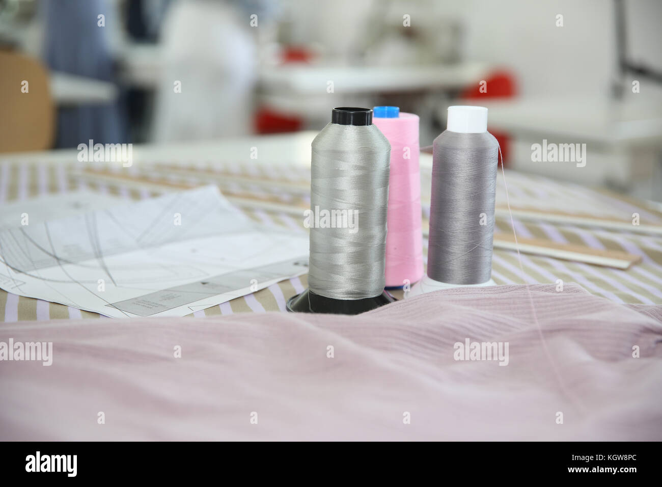 Dressmaking pattern hi-res stock photography and images - Alamy