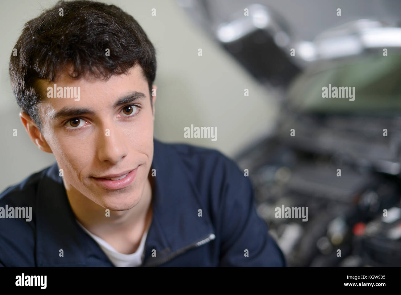 Portrait of student in auto mechanics Stock Photo - Alamy