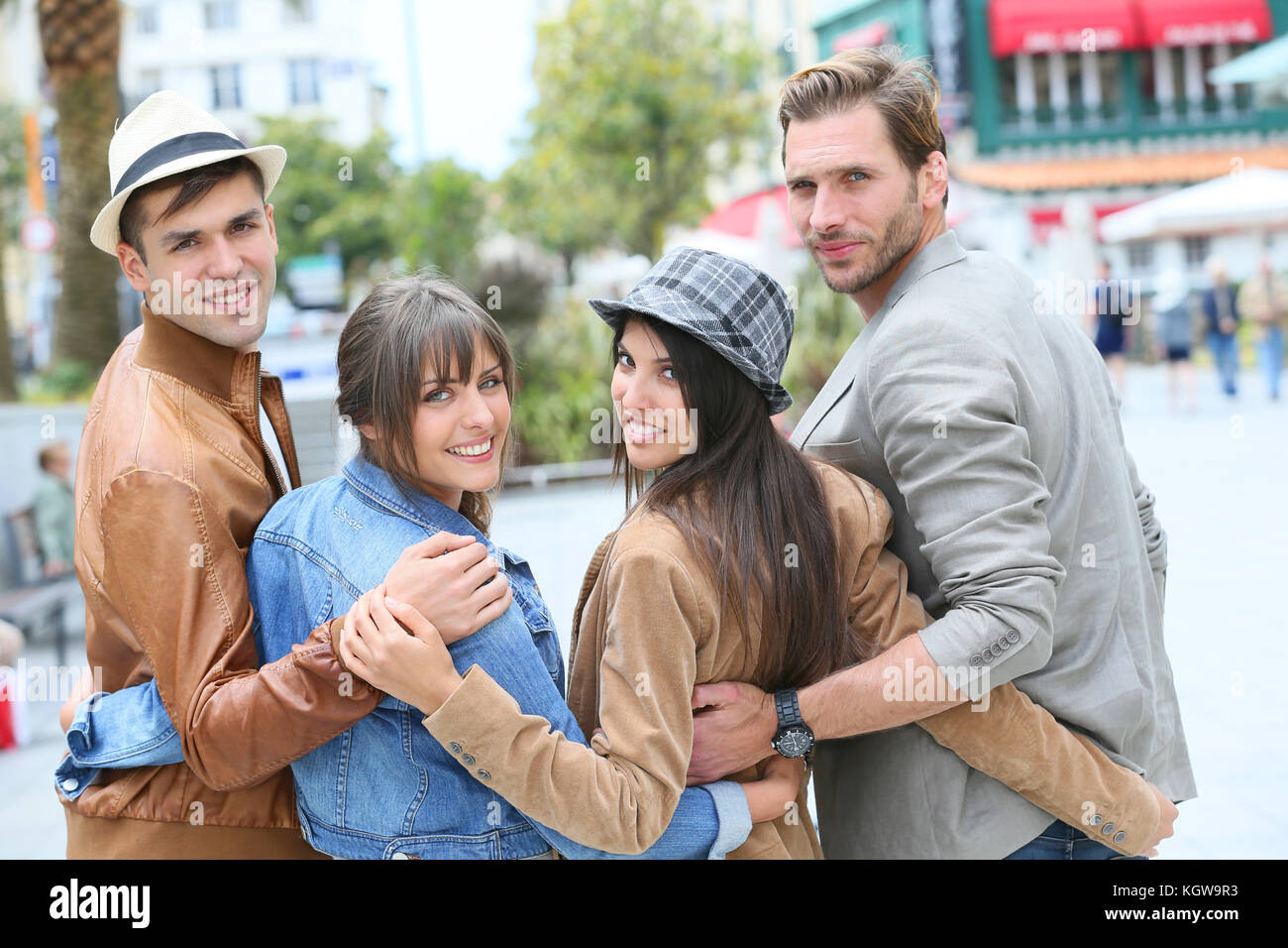 Guys hanging out hi-res stock photography and images - Alamy