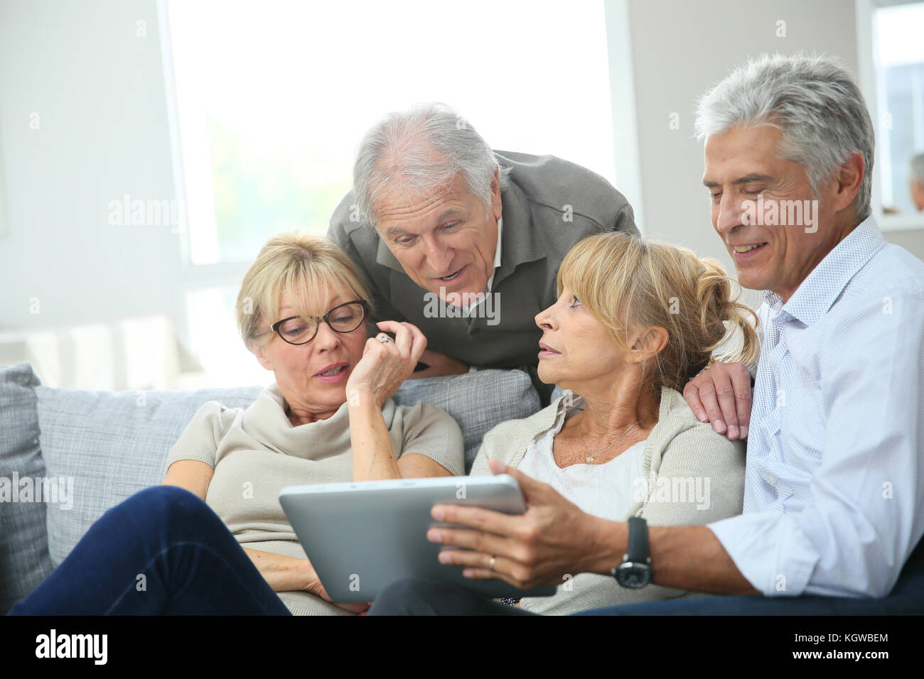 Group elderly old retired men hi-res stock photography and images - Alamy