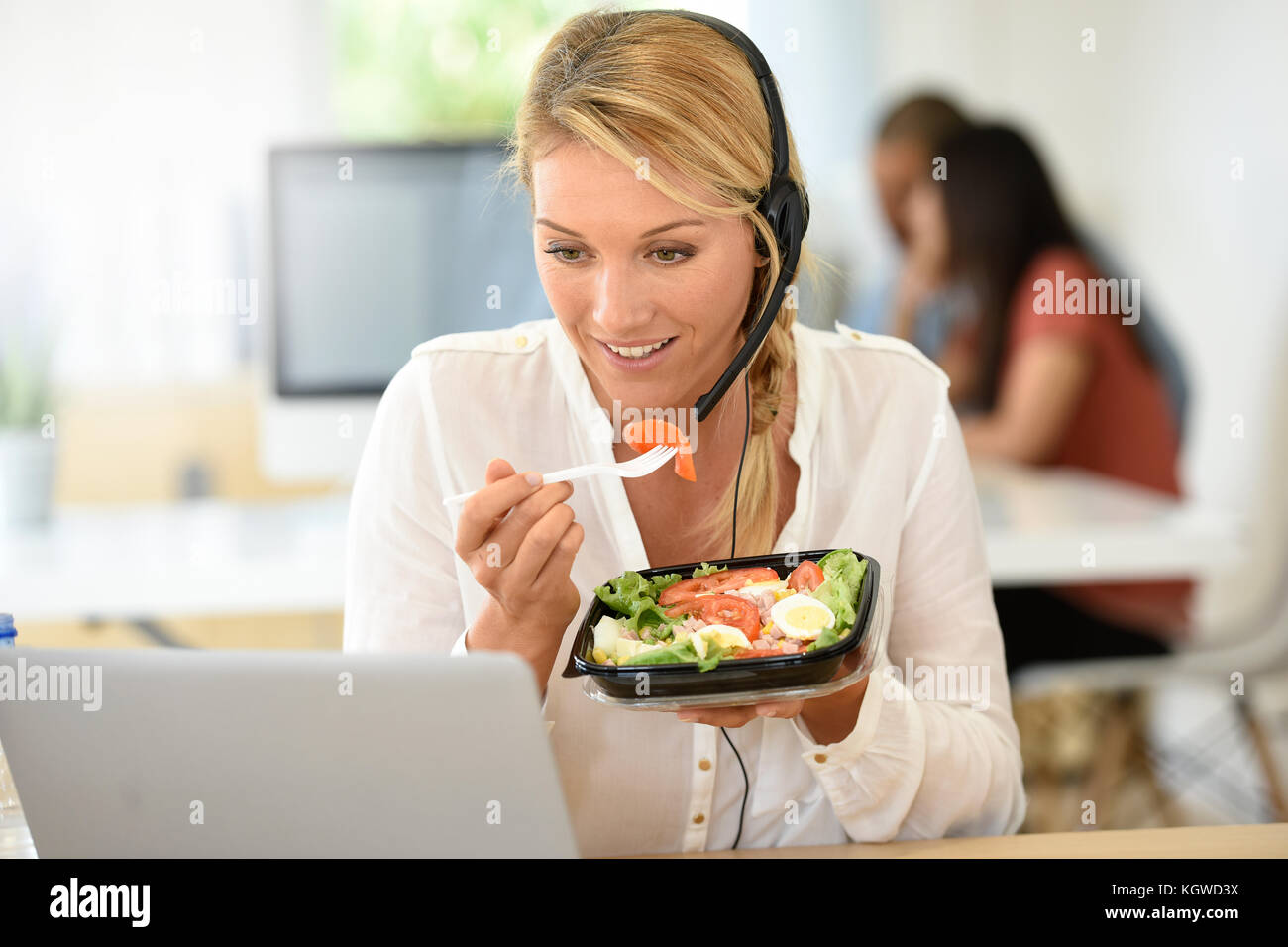 Customer service manager hi-res stock photography and images - Alamy