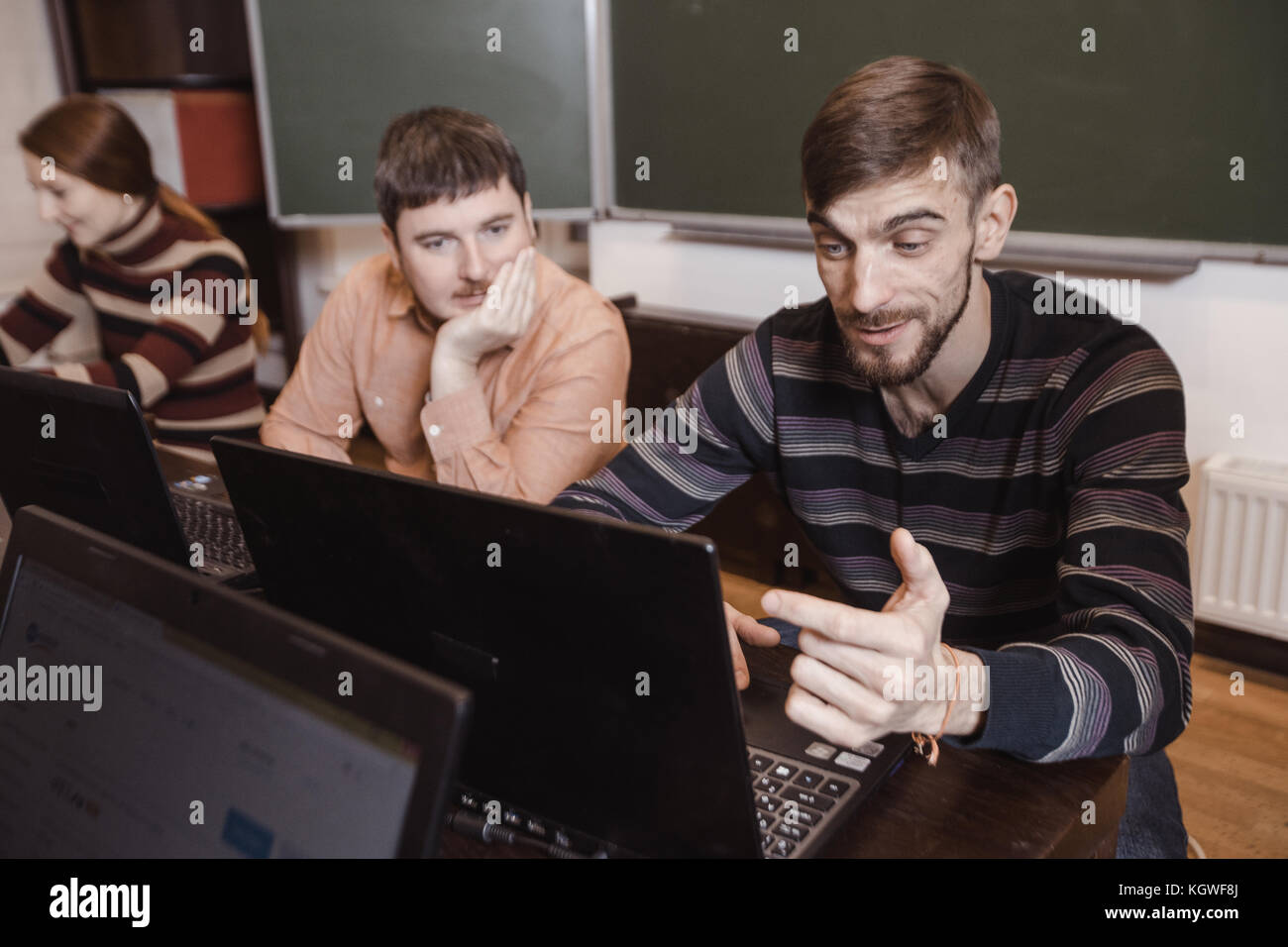 Laptop classroom hi-res stock photography and images - Alamy