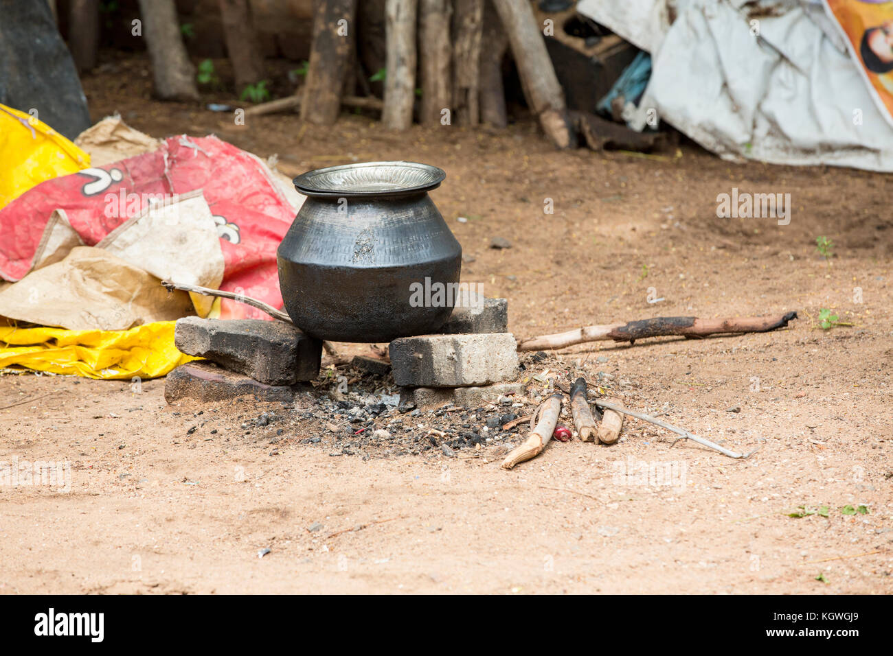 Teapotvector hi-res stock photography and images - Alamy