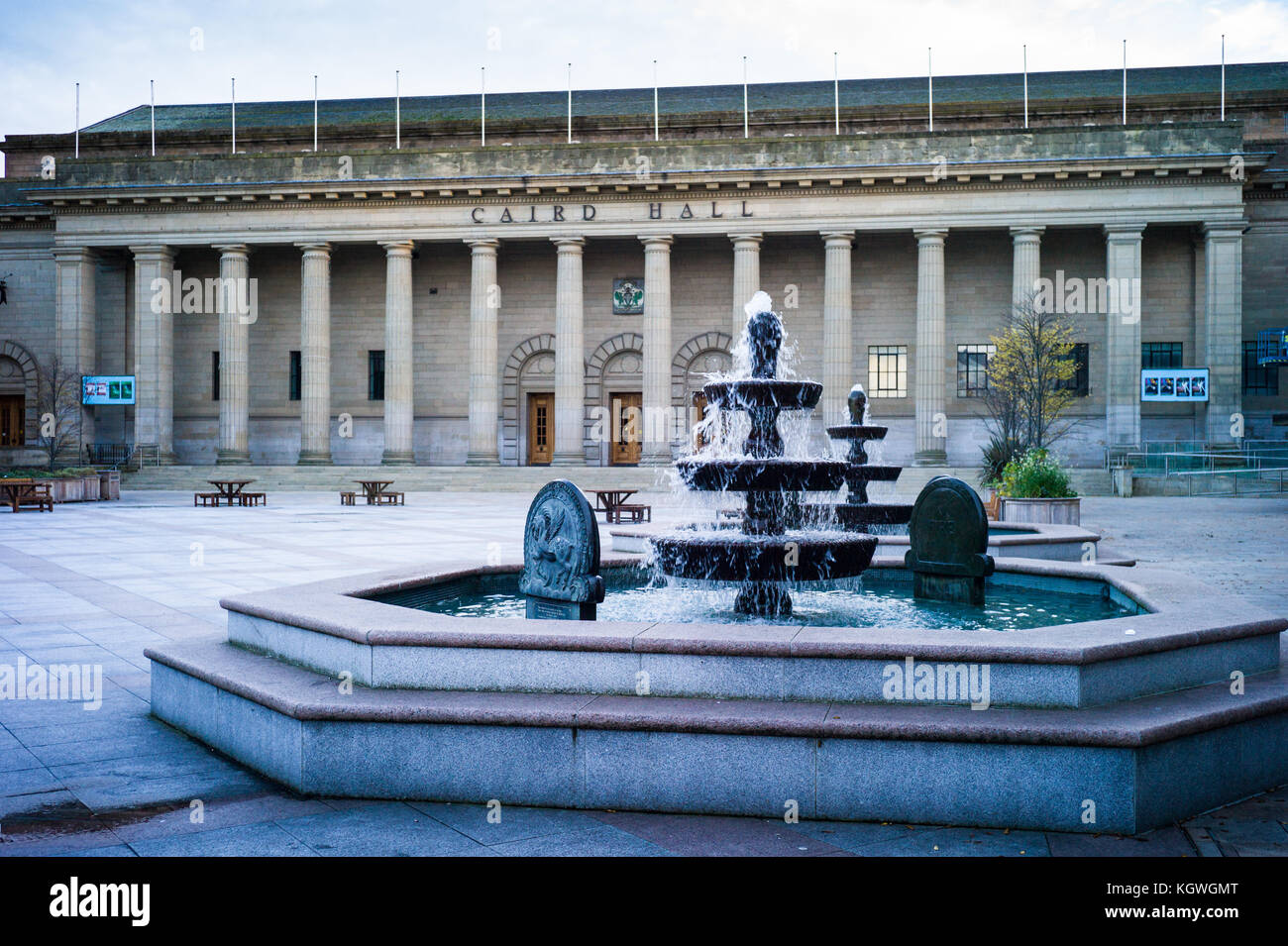 Caird Hall Dundee - concert venue in Dundee, Scotland. Opened in 1923 ...