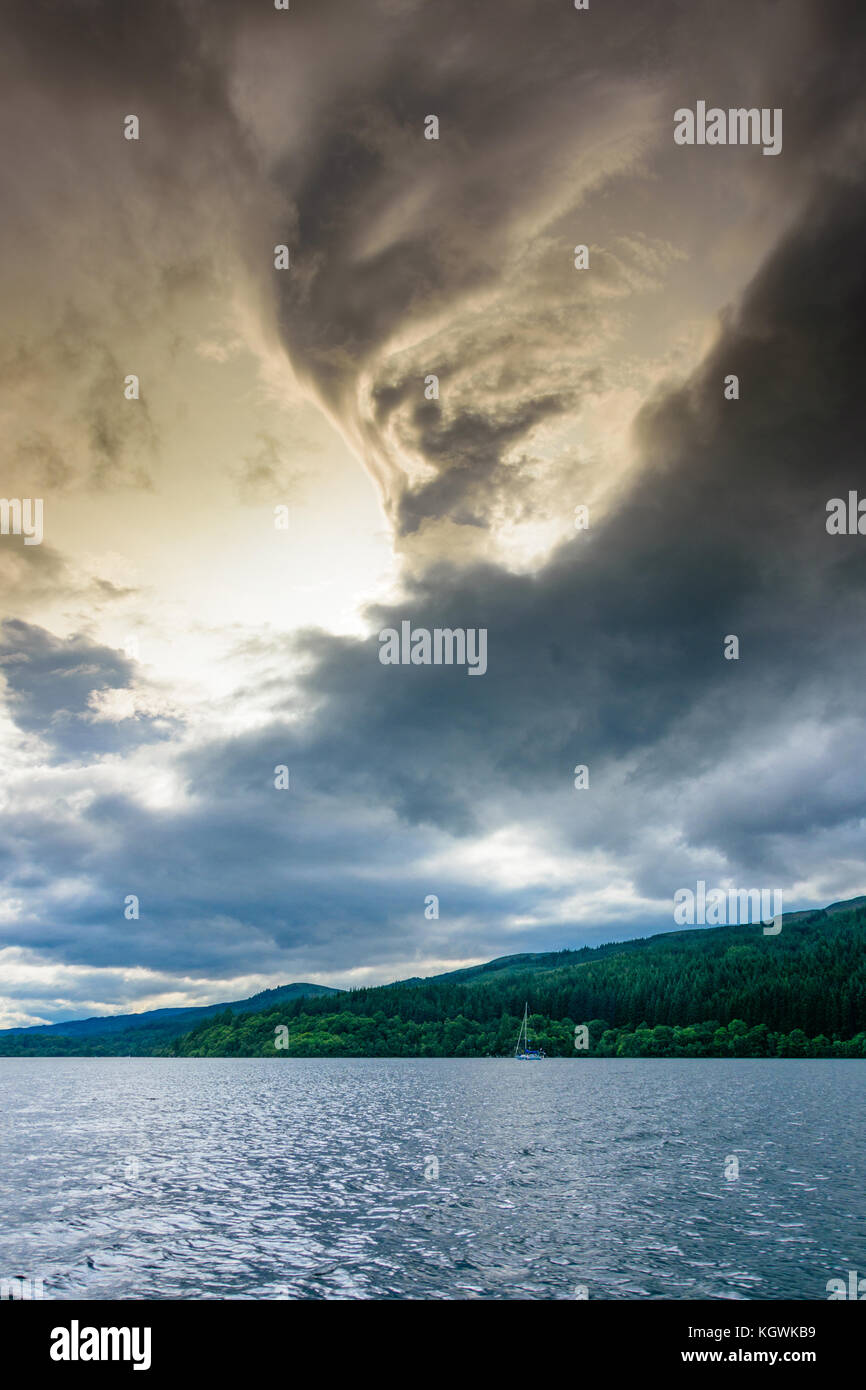 Dramatic sunset over the beautiful Loch Ness, Scotland Stock Photo - Alamy