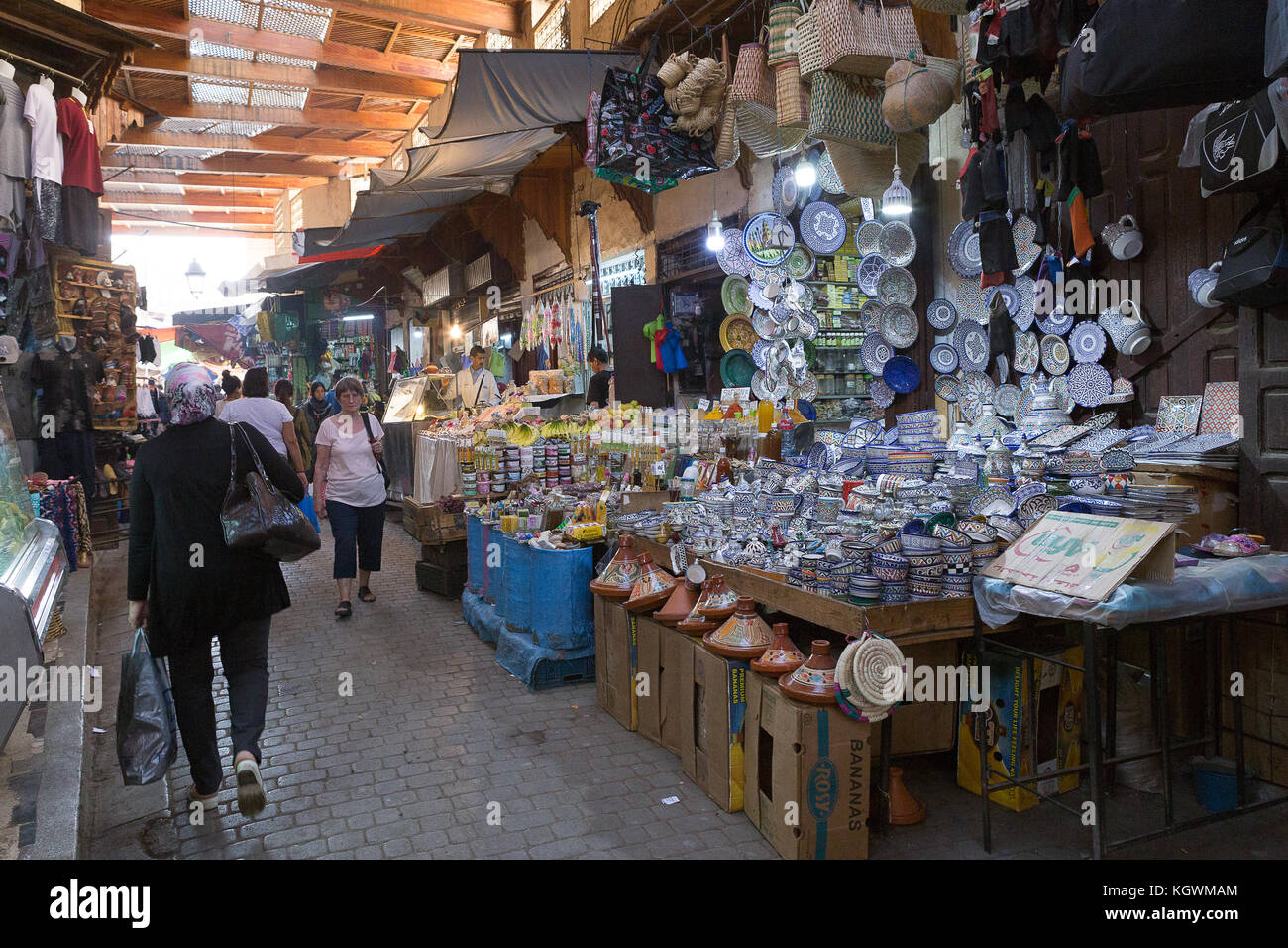 Street Market in The Medina (Old City), Fez, Morocco Stock Photo - Alamy