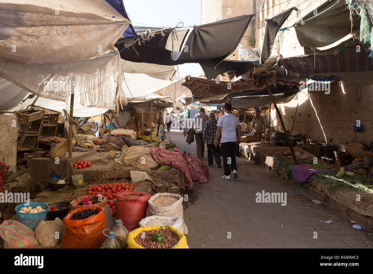 Wattasid dynasty hi-res stock photography and images - Alamy