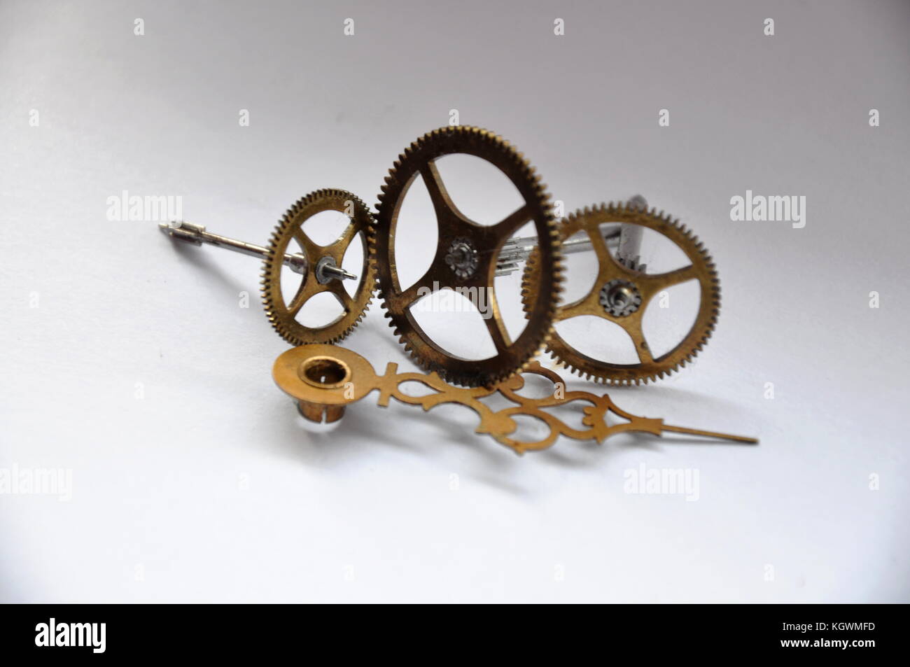 Antique clock gears hi-res stock photography and images - Alamy