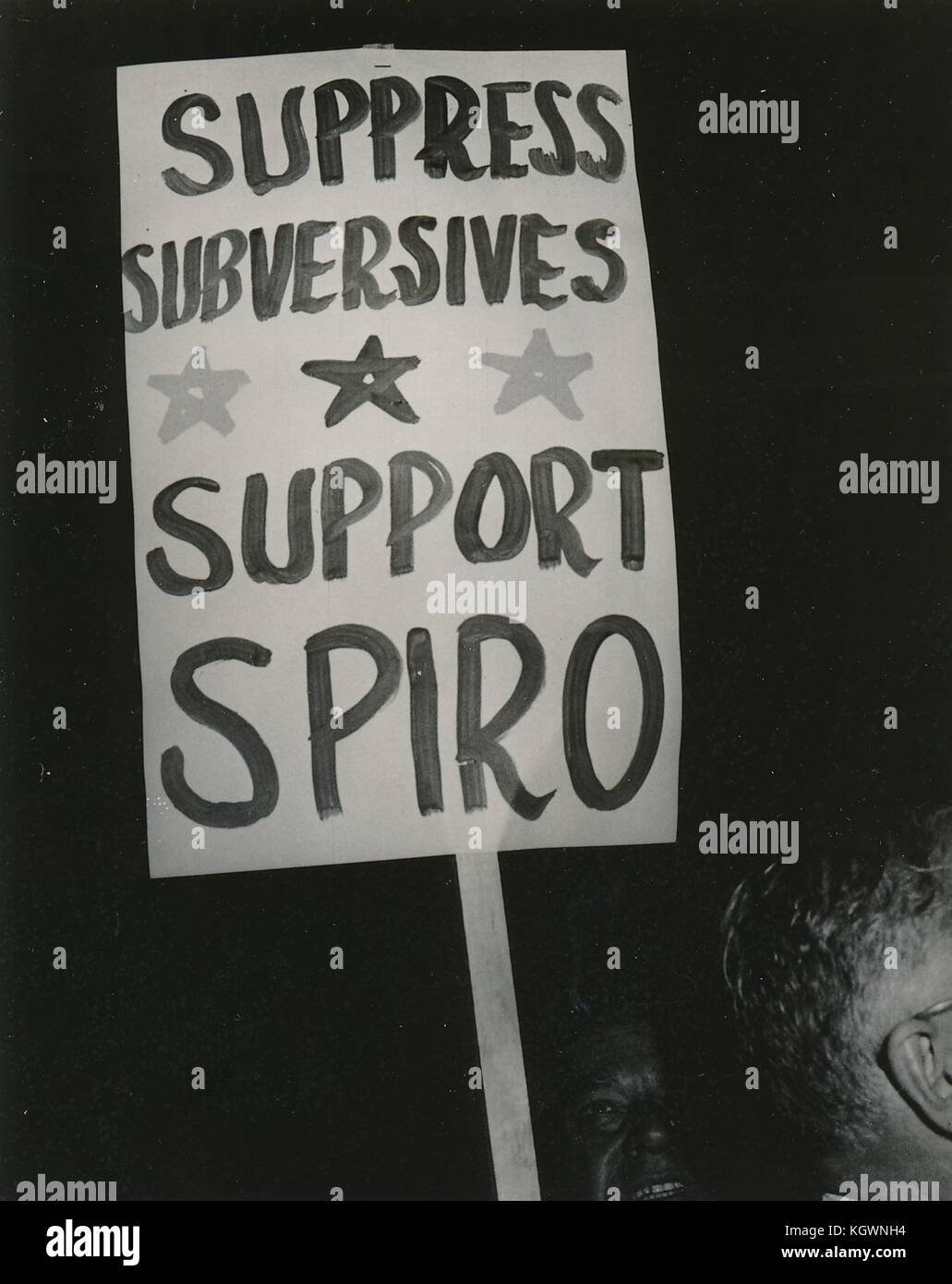 Support spiro hi-res stock photography and images - Alamy