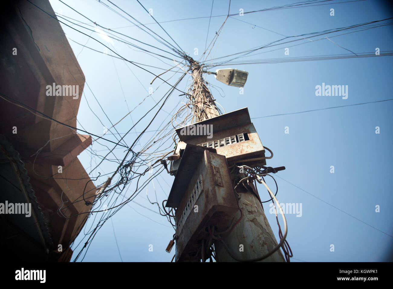 Lack of electricity in Iraq Stock Photo - Alamy
