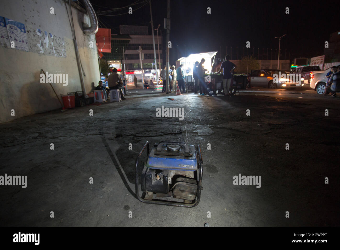 Lack of electricity in Iraq Stock Photo - Alamy