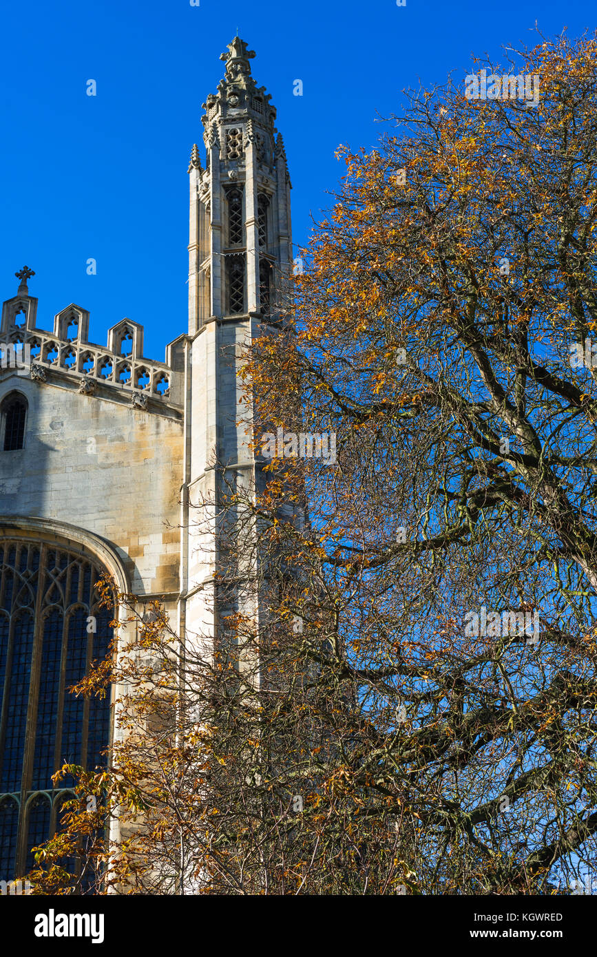 Kings College Chapel in Autumn. Cambridge University, Cambridgeshire ...