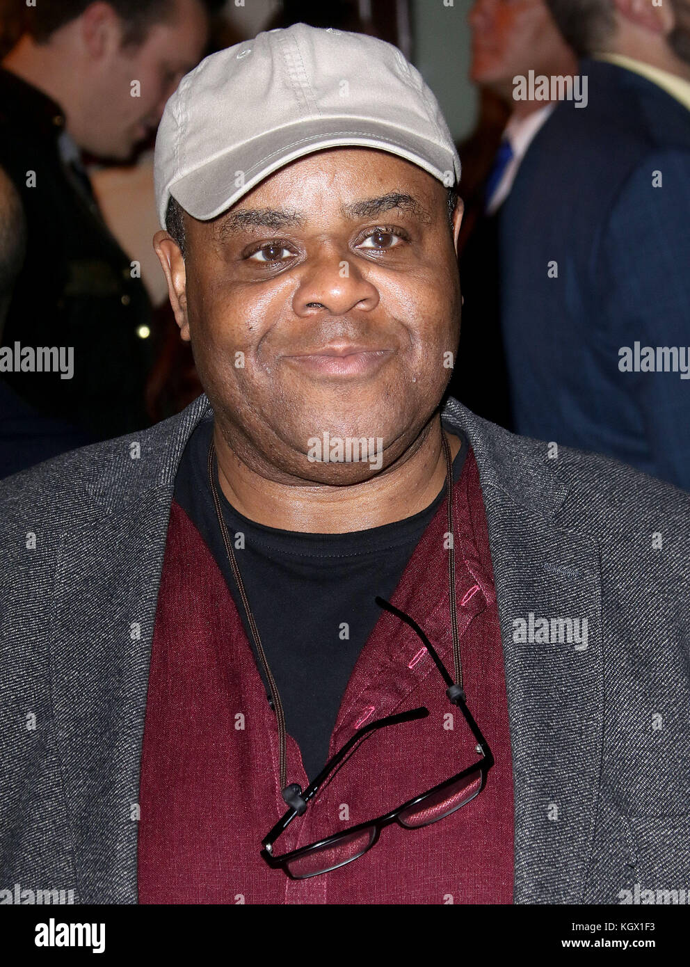 Oct 10, 2017 - Clive Rowe attending Specsavers Spectacle Wearer of the ...