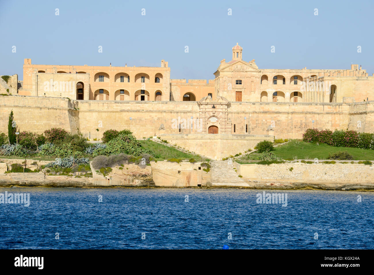 View of manoel fort and island on malta Stock Photo - Alamy