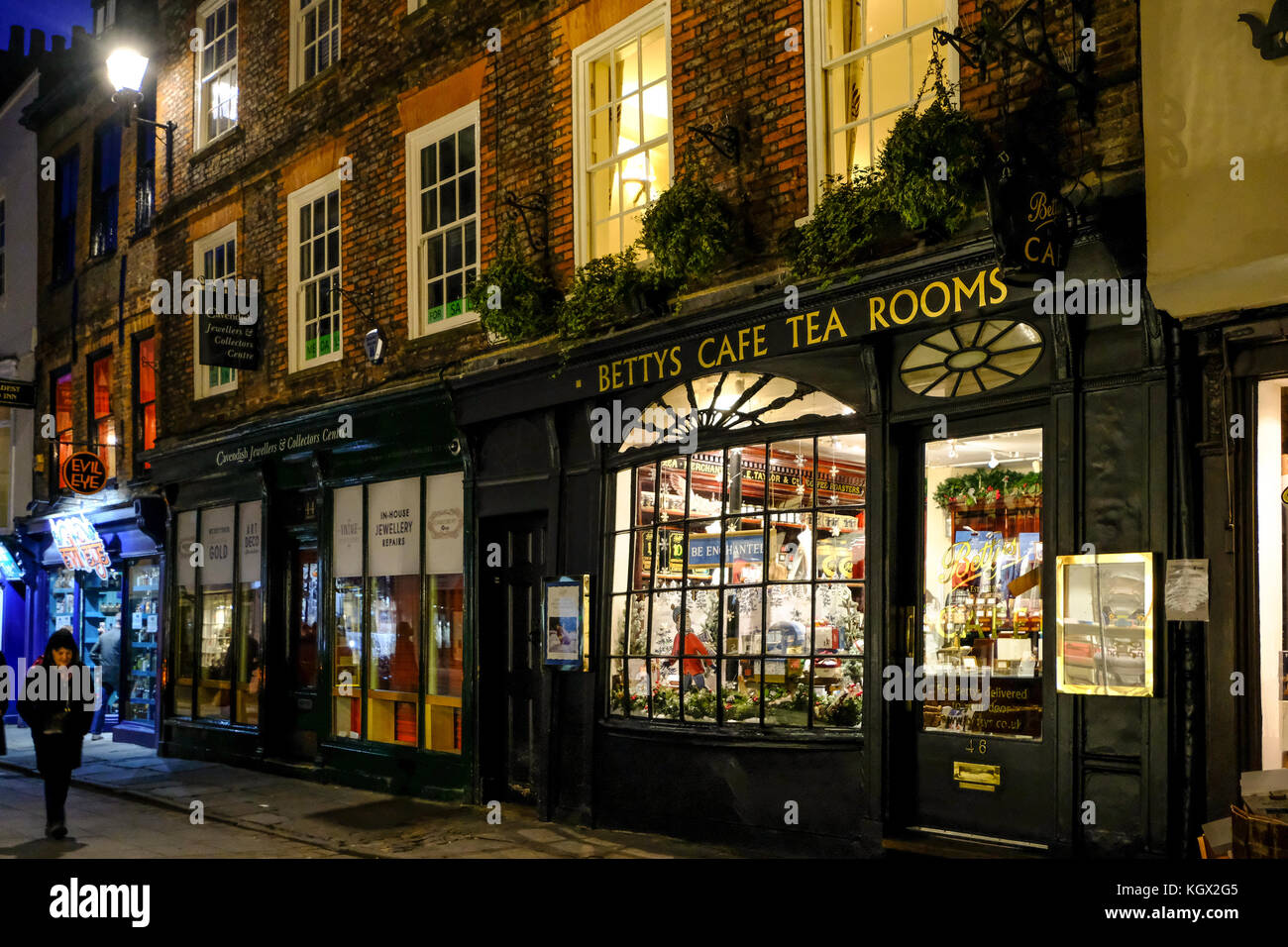 Bettys of york hi-res stock photography and images - Alamy