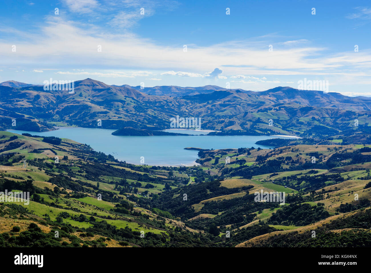 Beautiful scenery around Akaroa harbour, Banks Peninsula, South Island ...