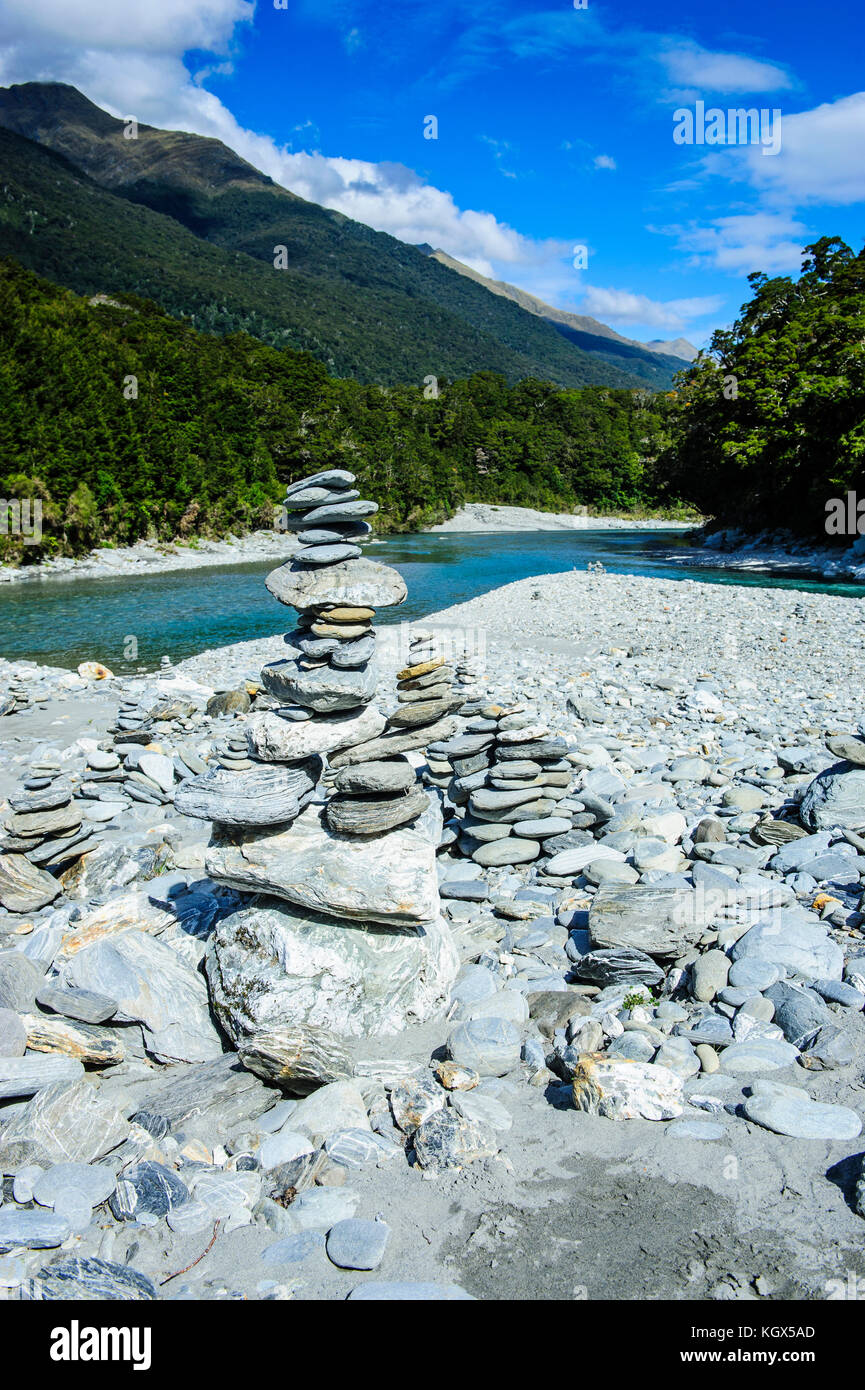 Man made pyramids hi-res stock photography and images - Alamy