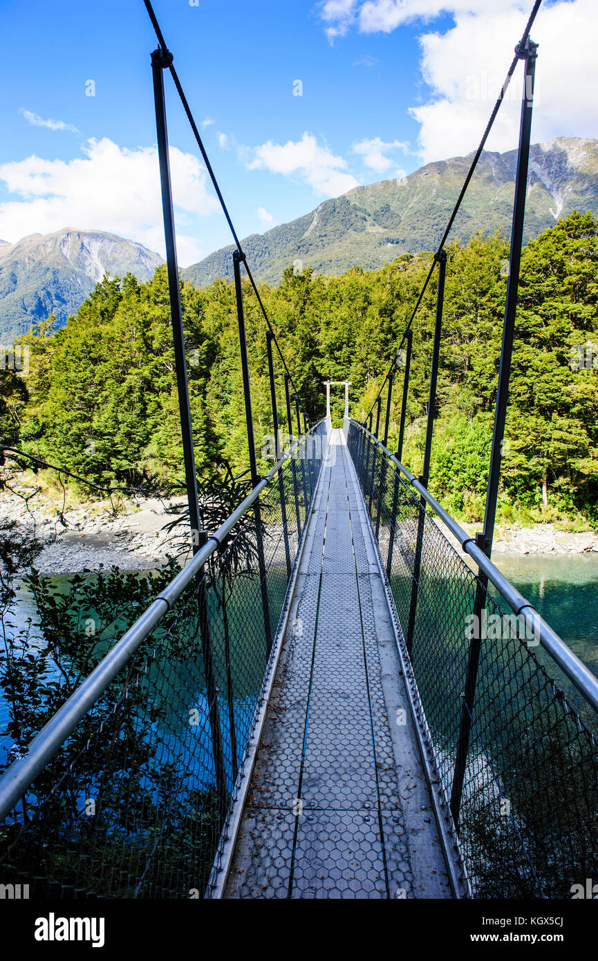 Haast pass bridge hi-res stock photography and images - Alamy