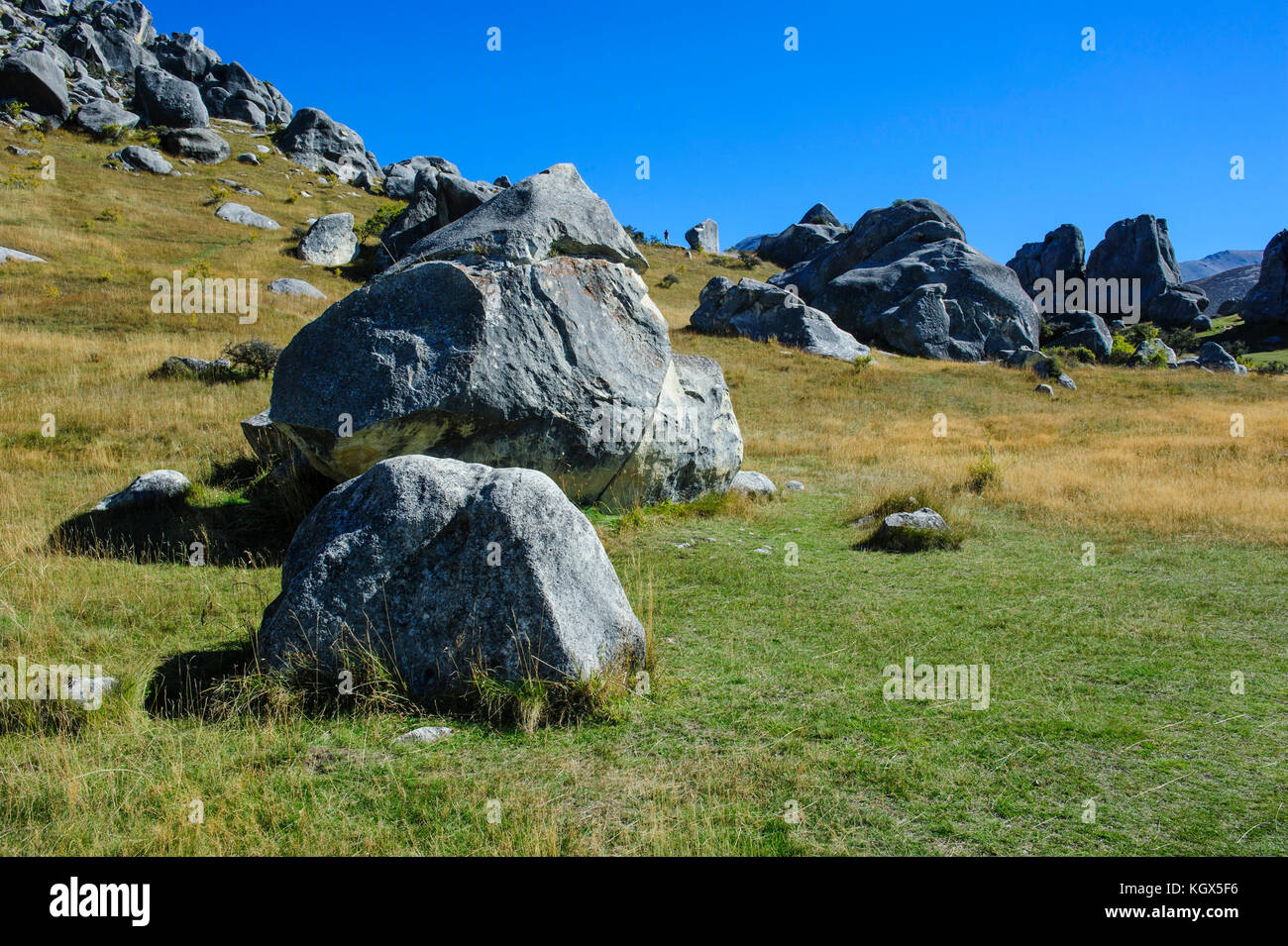 Limestone outcrops canterbury hi-res stock photography and images - Alamy