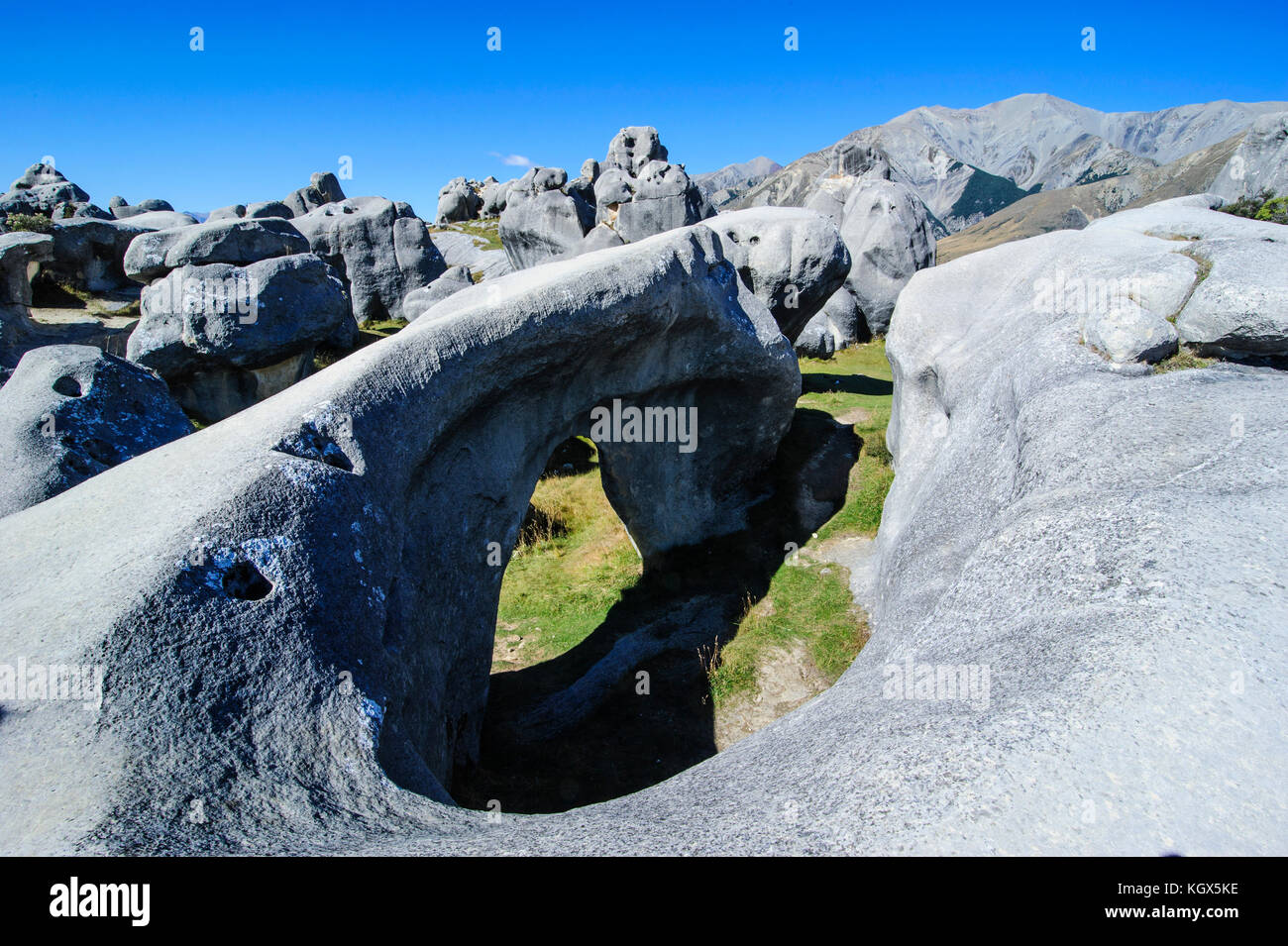 Limestone outcrops canterbury hi-res stock photography and images - Alamy
