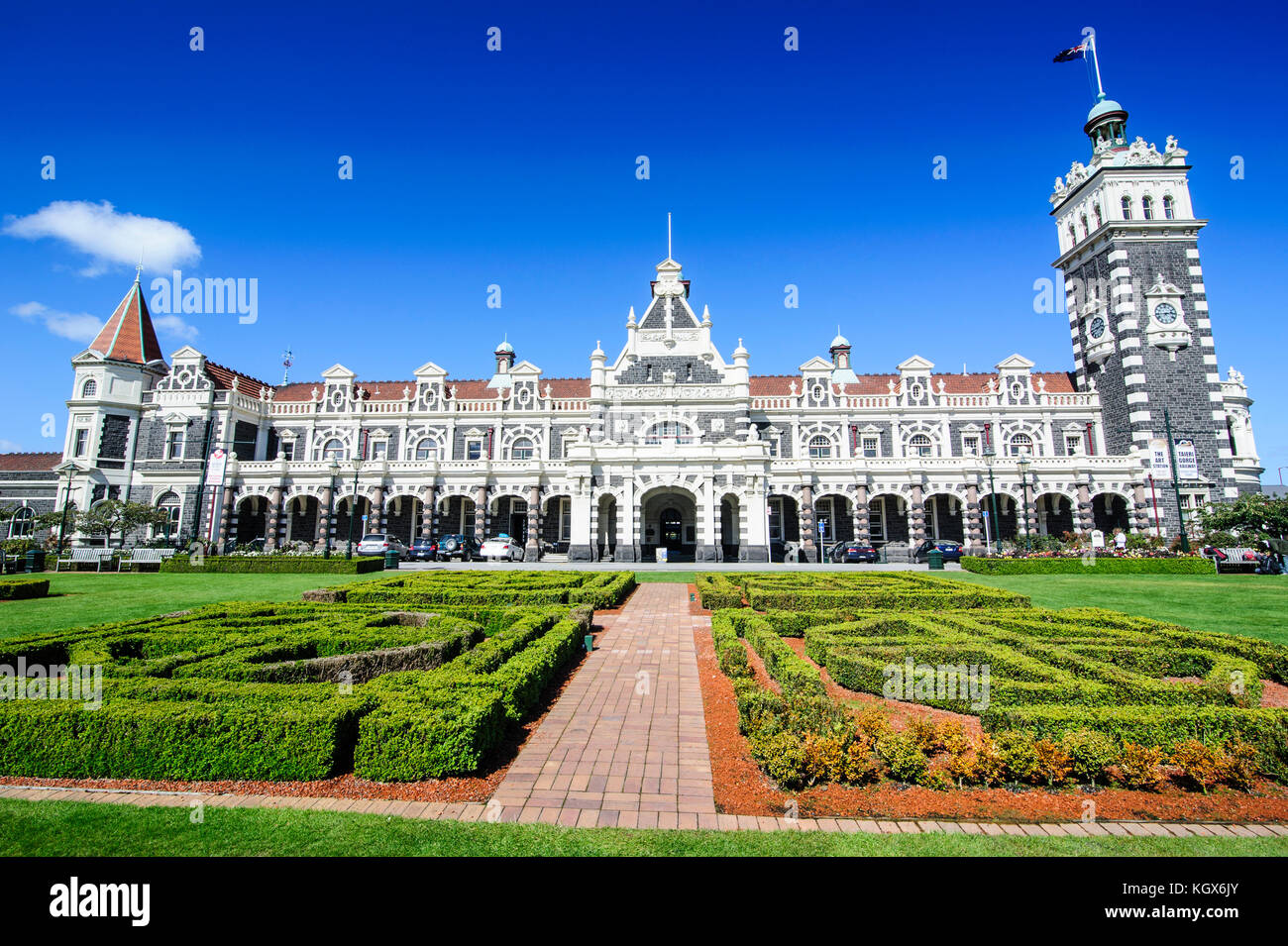 Edwardian railway station, Dunedin, South Island, New Zealand Stock ...