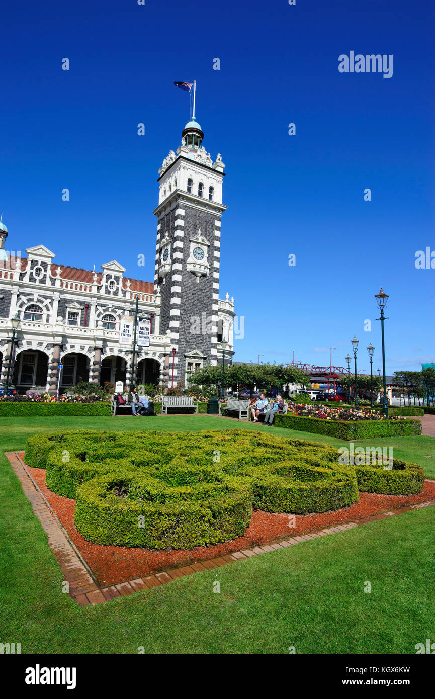 Edwardian railway station, Dunedin, South Island, New Zealand Stock ...