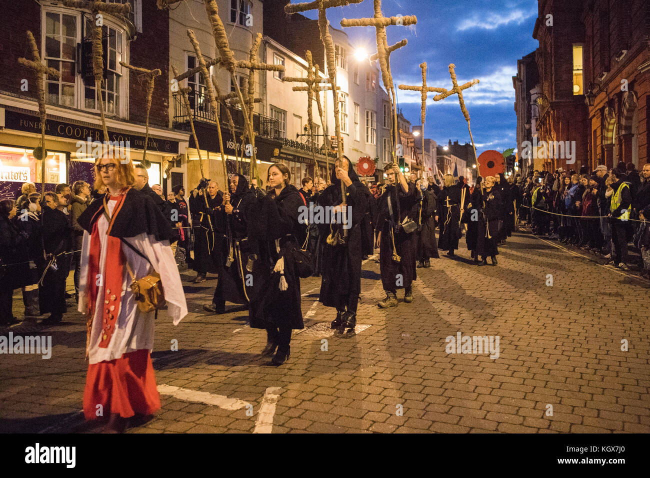Bonfire Night in Lewes 2017 Stock Photo - Alamy