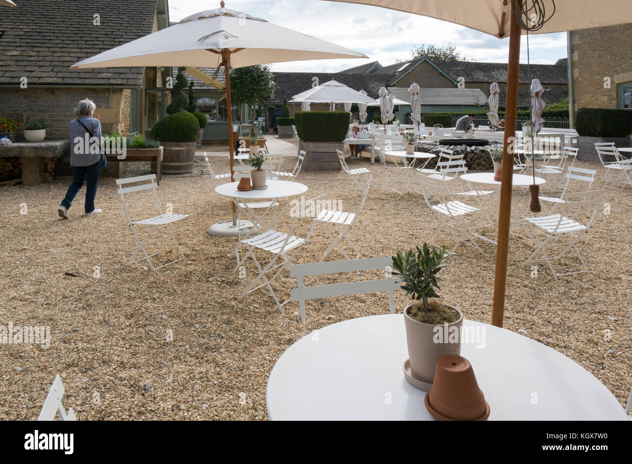 Daylesford Farm Shop Cotswold High Resolution Stock Photography and ...
