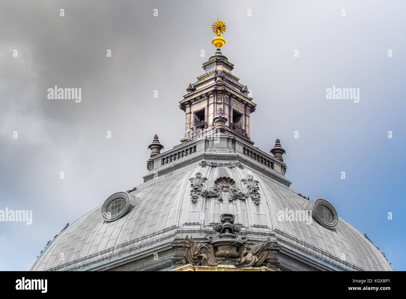 Dome of Methodist Central Hall, Westminster, London, England, where the ...