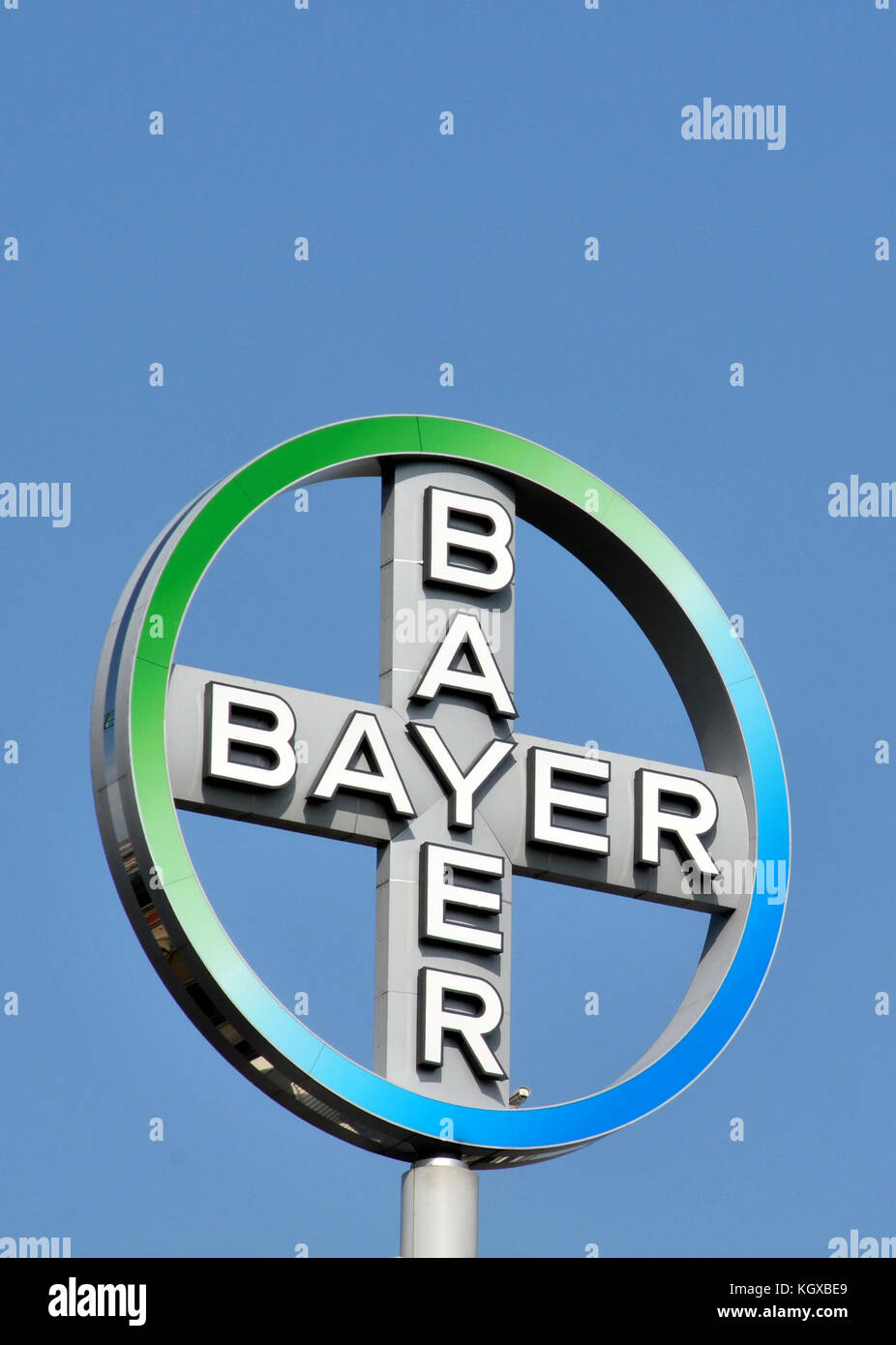 Bayer logo bayer logo hi-res stock photography and images - Alamy