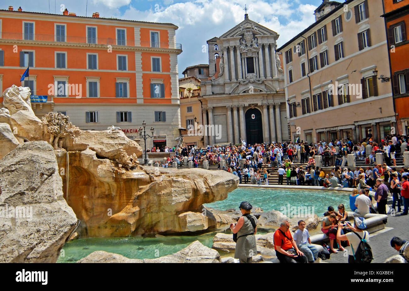 Trevi fountain, Roma, Italy Stock Photo - Alamy