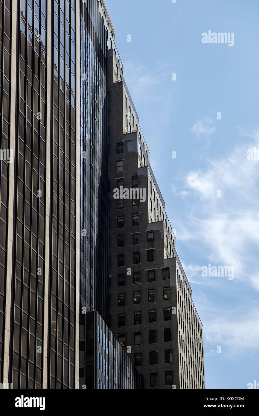 New skyscaper hi-res stock photography and images - Alamy