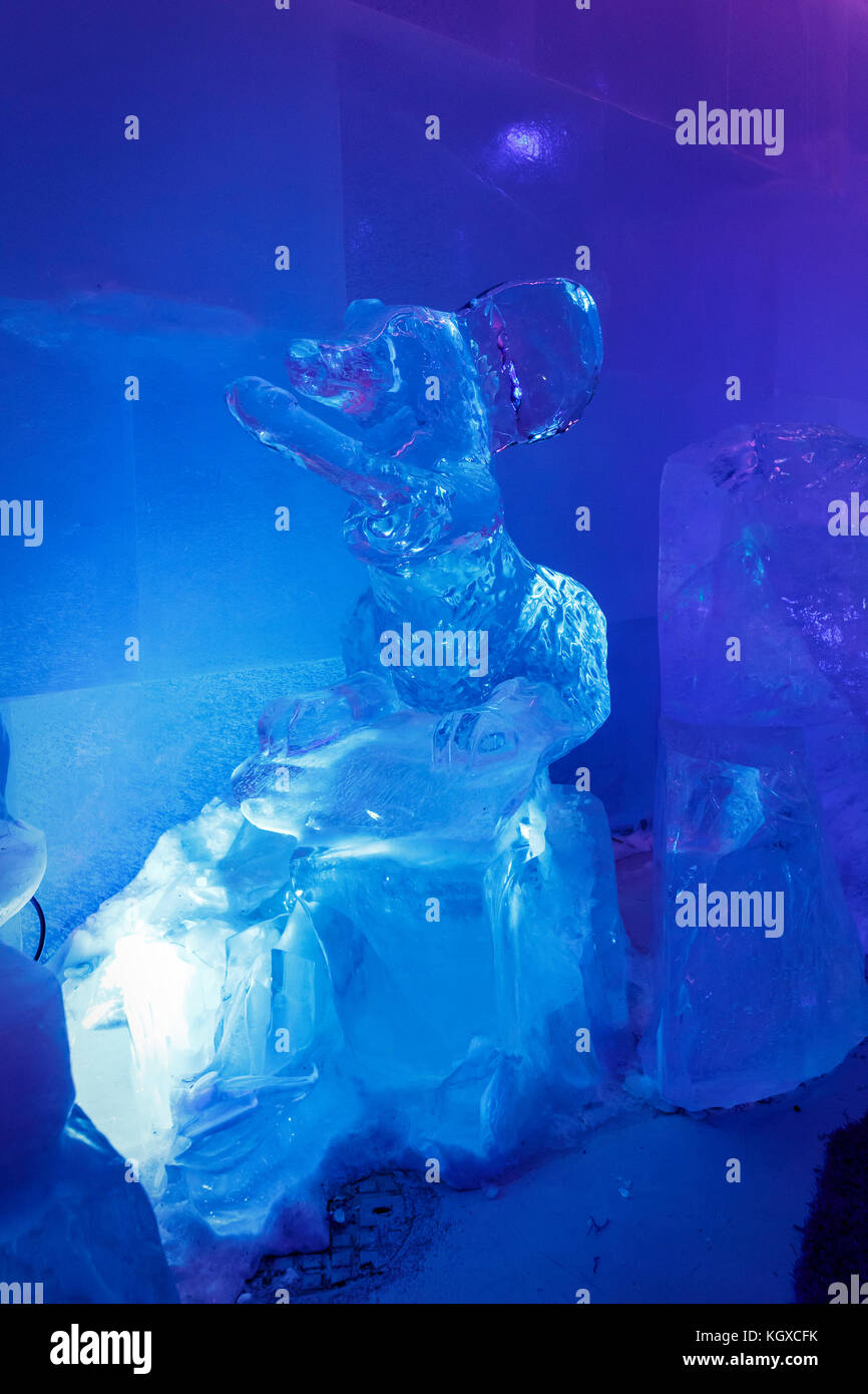 an ice sculpture of a mouse Stock Photo - Alamy