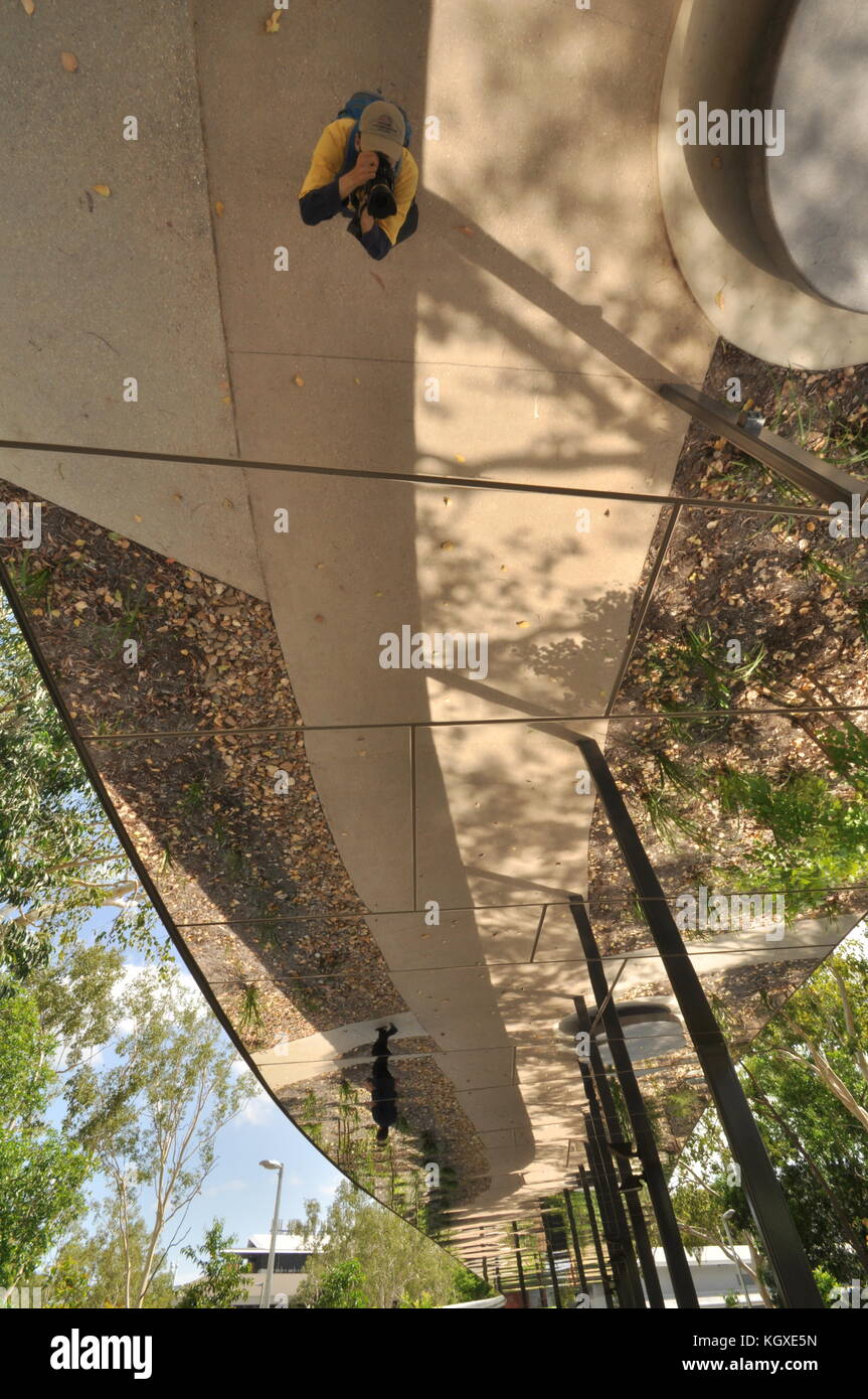 James cook university queensland hi-res stock photography and images ...