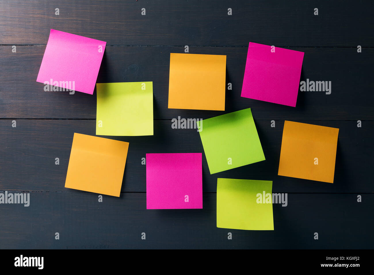 Blank post it notes hi-res stock photography and images - Alamy