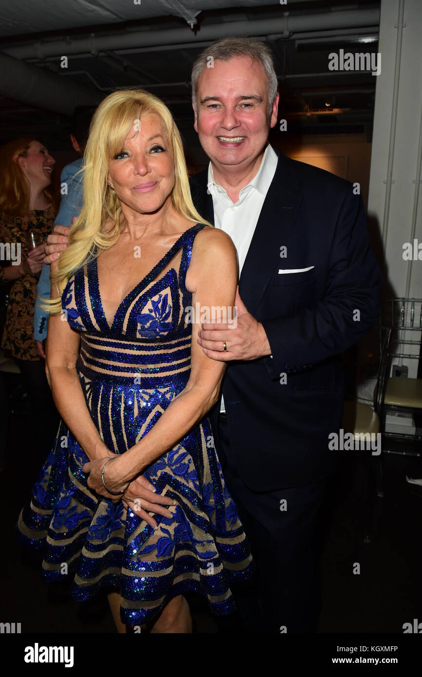 Celebrity Sculptor Frances Segelman sculpts journalist Eamonn Holmes at ...