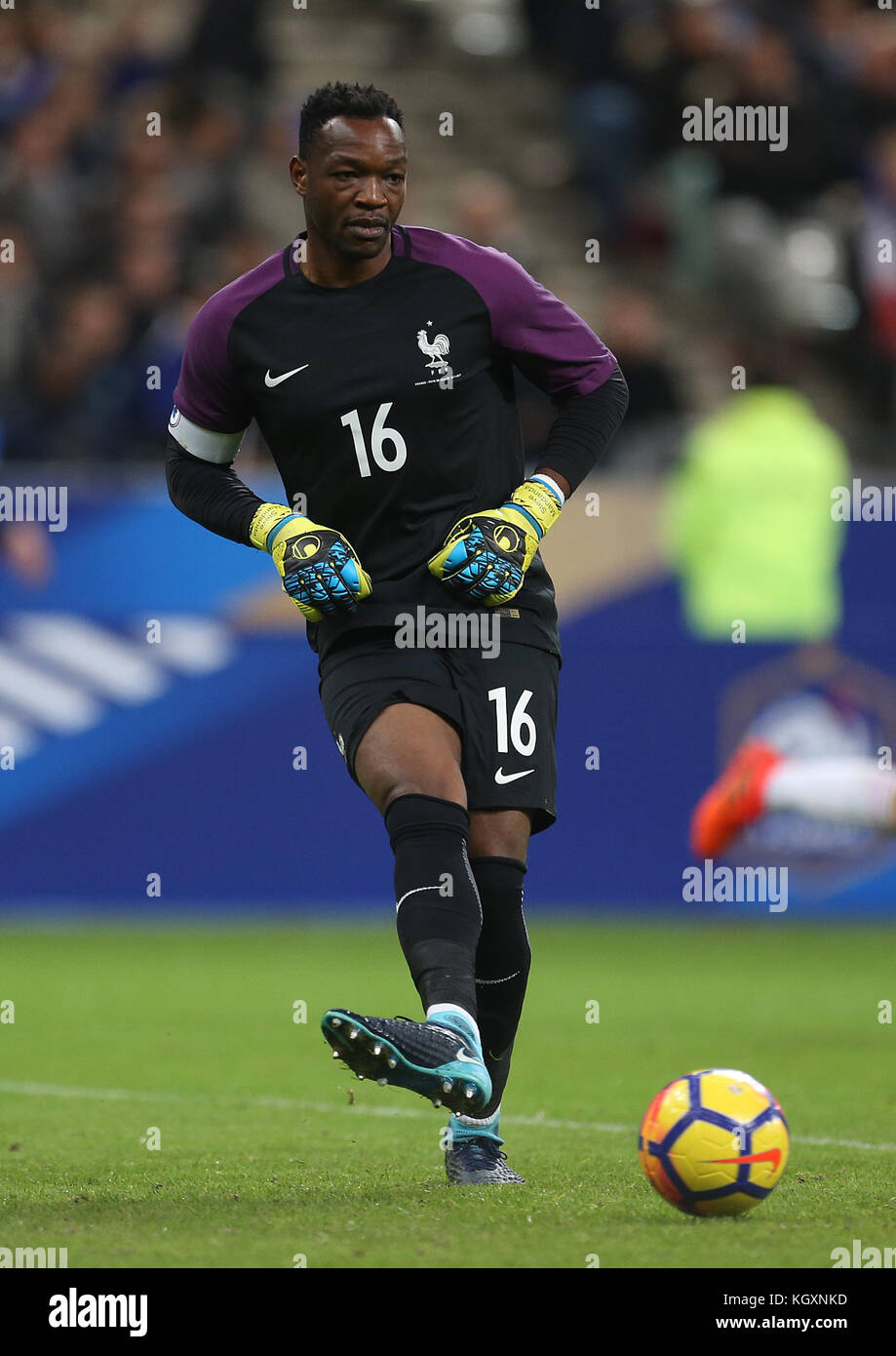 Steve Mandanda, France Stock Photo - Alamy
